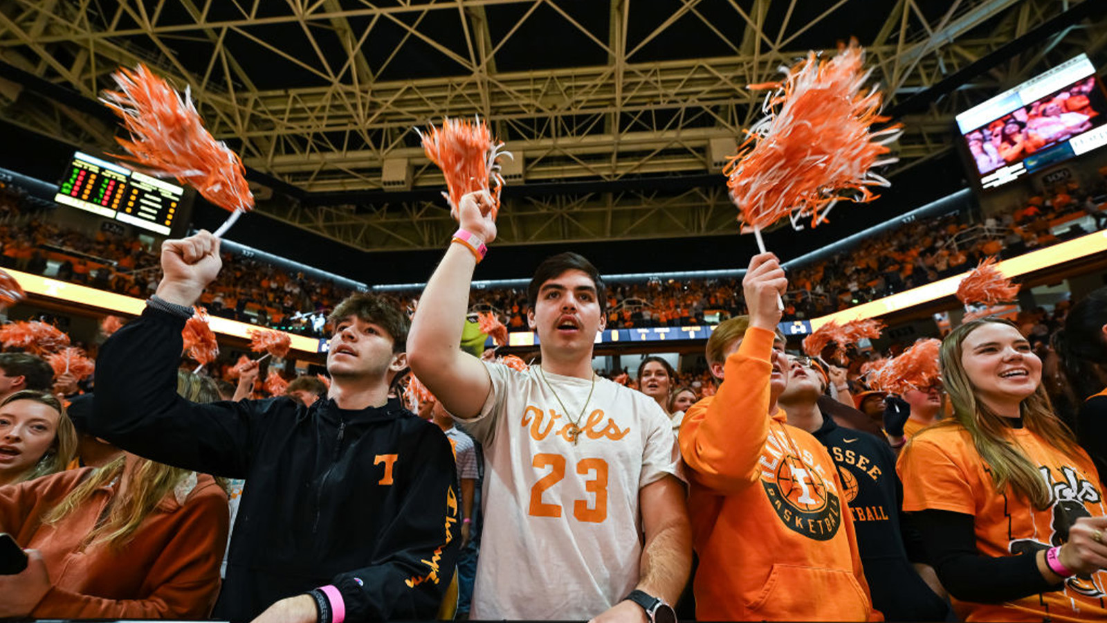 Tennessee Reignites 'Dixieland Delight' Debate With Alabama Troll