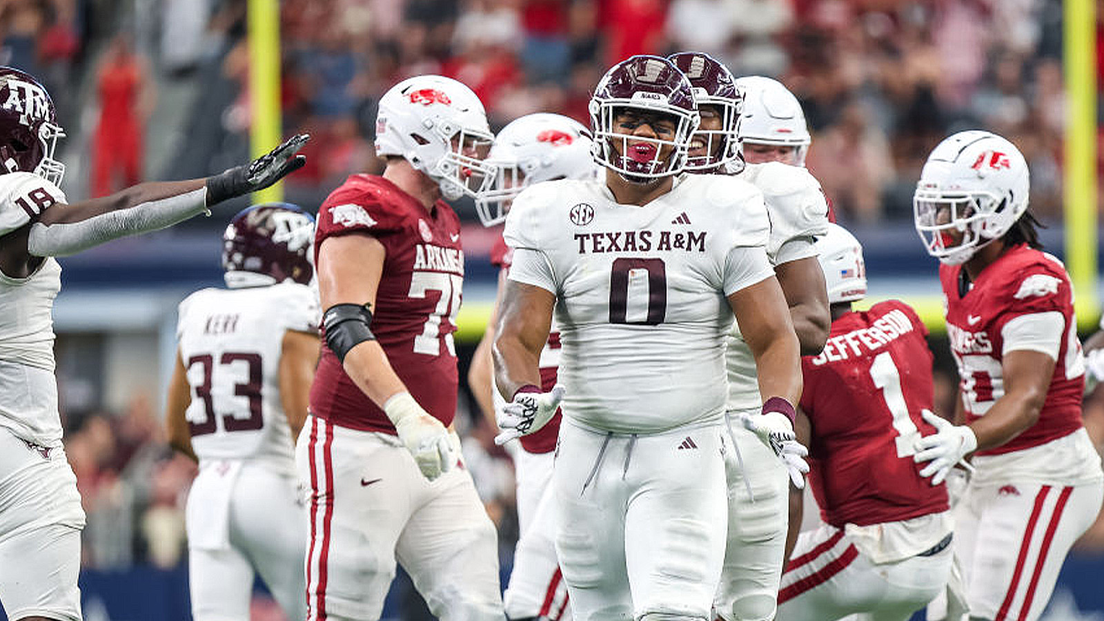 5-Star Transfer Issues Cryptic NIL Warning To Texas A&M Recruits