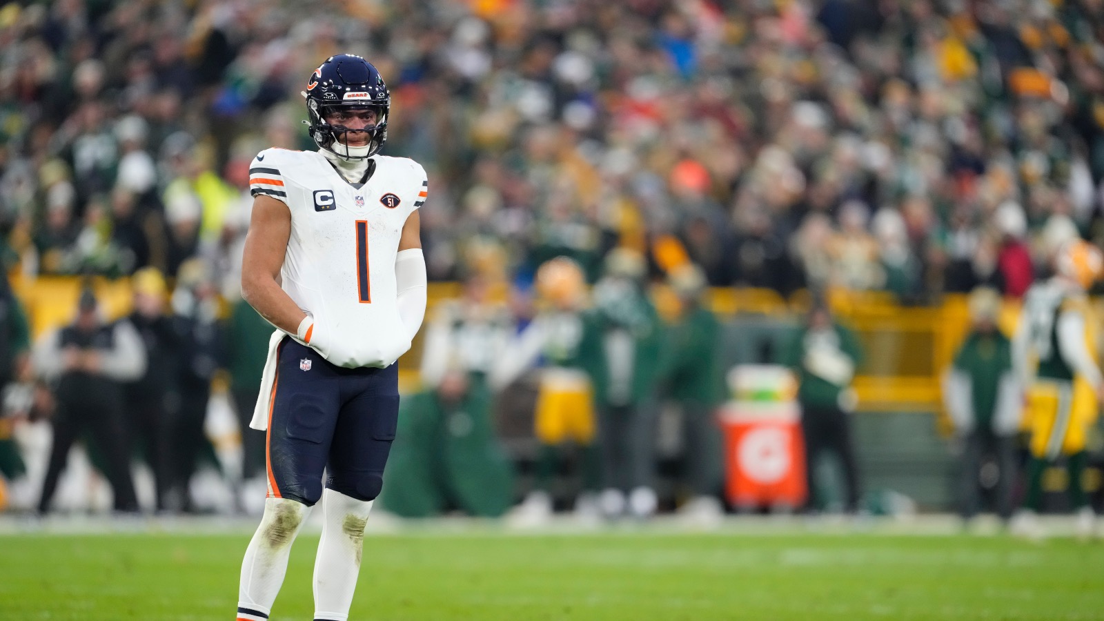 Justin Fields Unfollows Bears On Social Media As Saga Continues