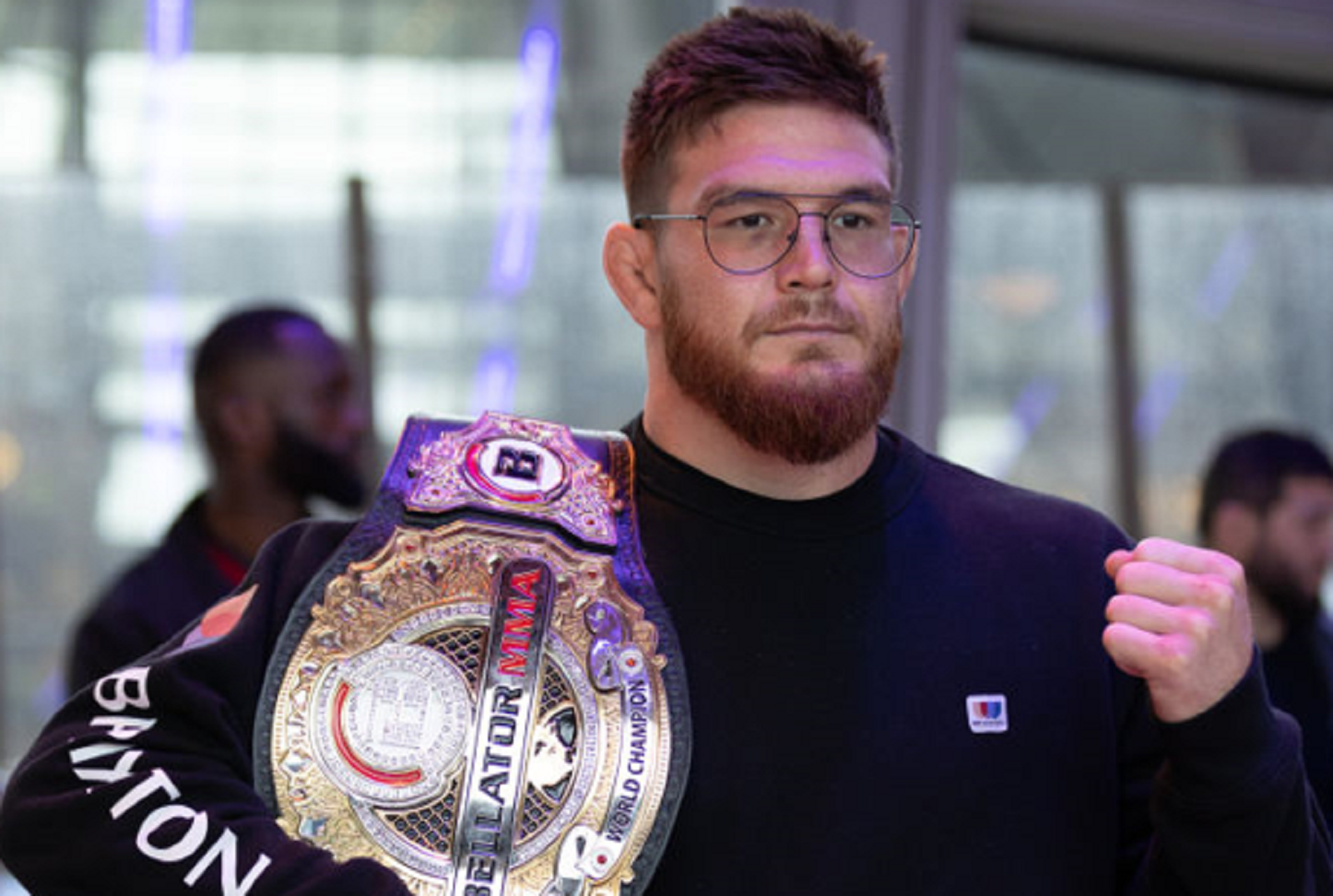 MMA Fighter's Model GF Says She Will Dump Him If He Loses Next Fight ...