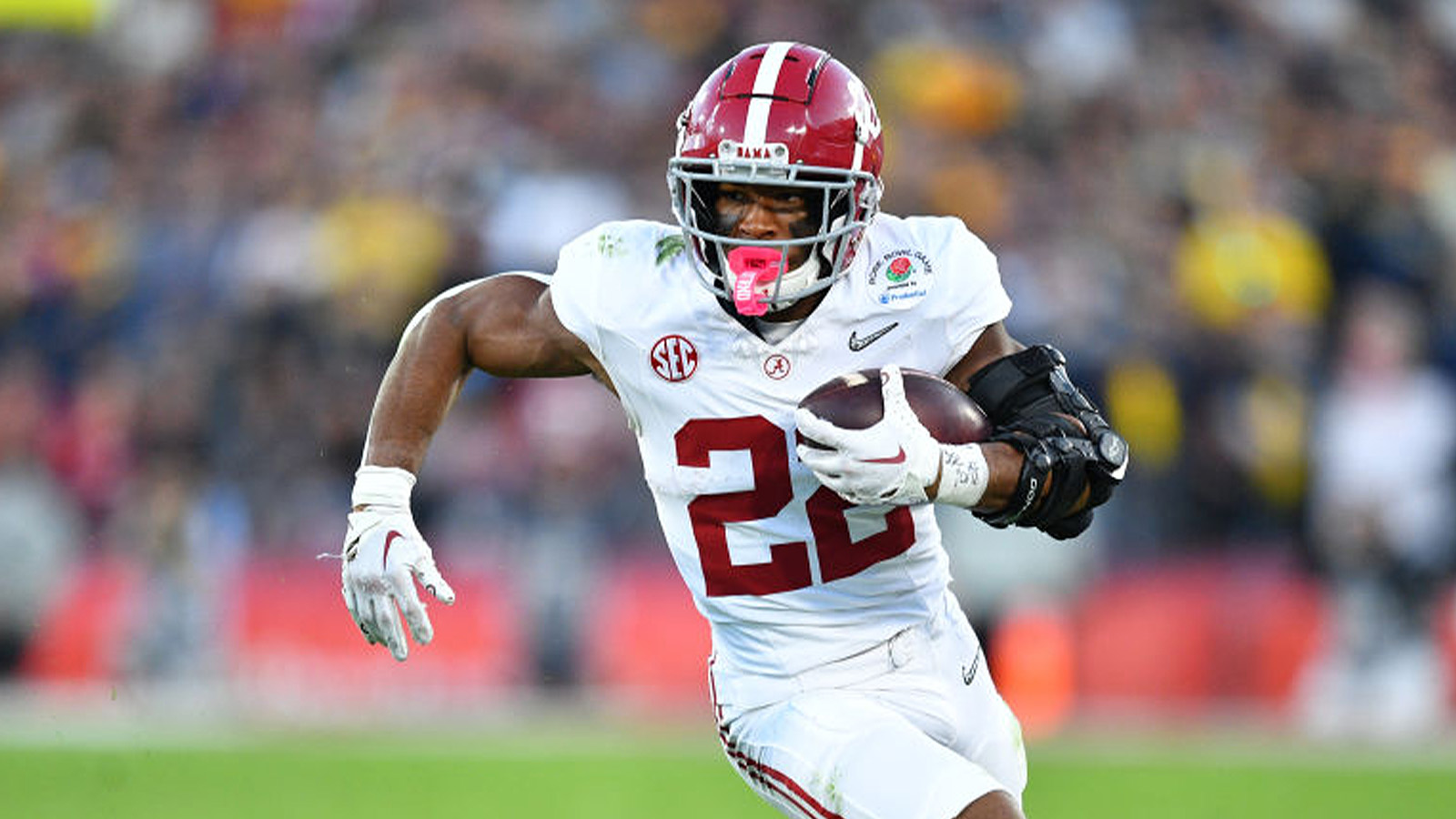 Alabama's New Jacked RB Puts SEC On Notice With Wicked Feet