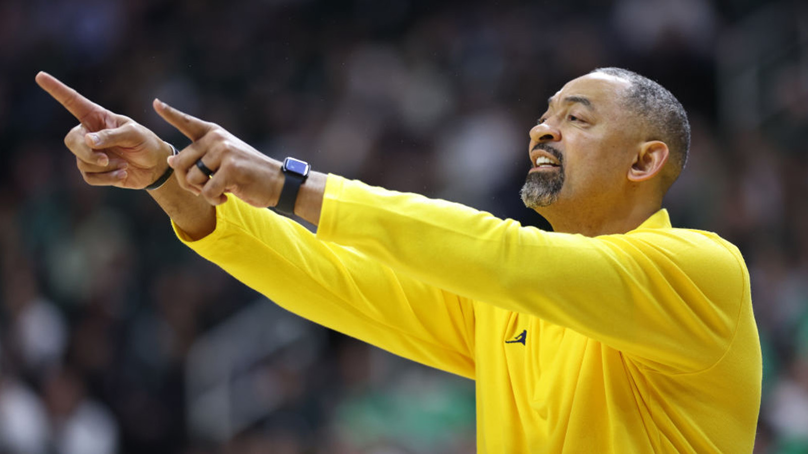 Juwan Howard Throws Michigan Players Under Bus For Awful Year