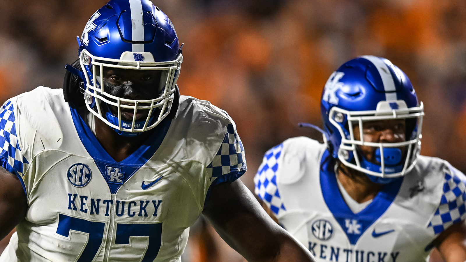Leaked Video Captures Kentucky Football Locker Room Fight