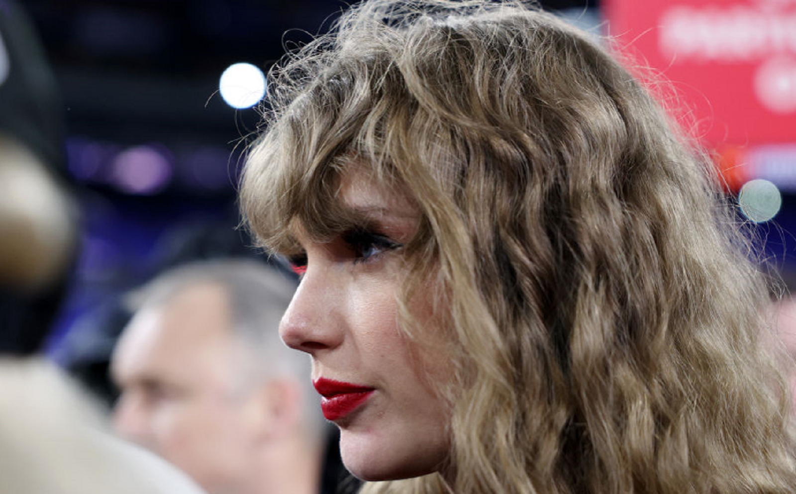 Taylor Swift Donates $100k To Family Of Chiefs Fan Killed At Super Bowl ...