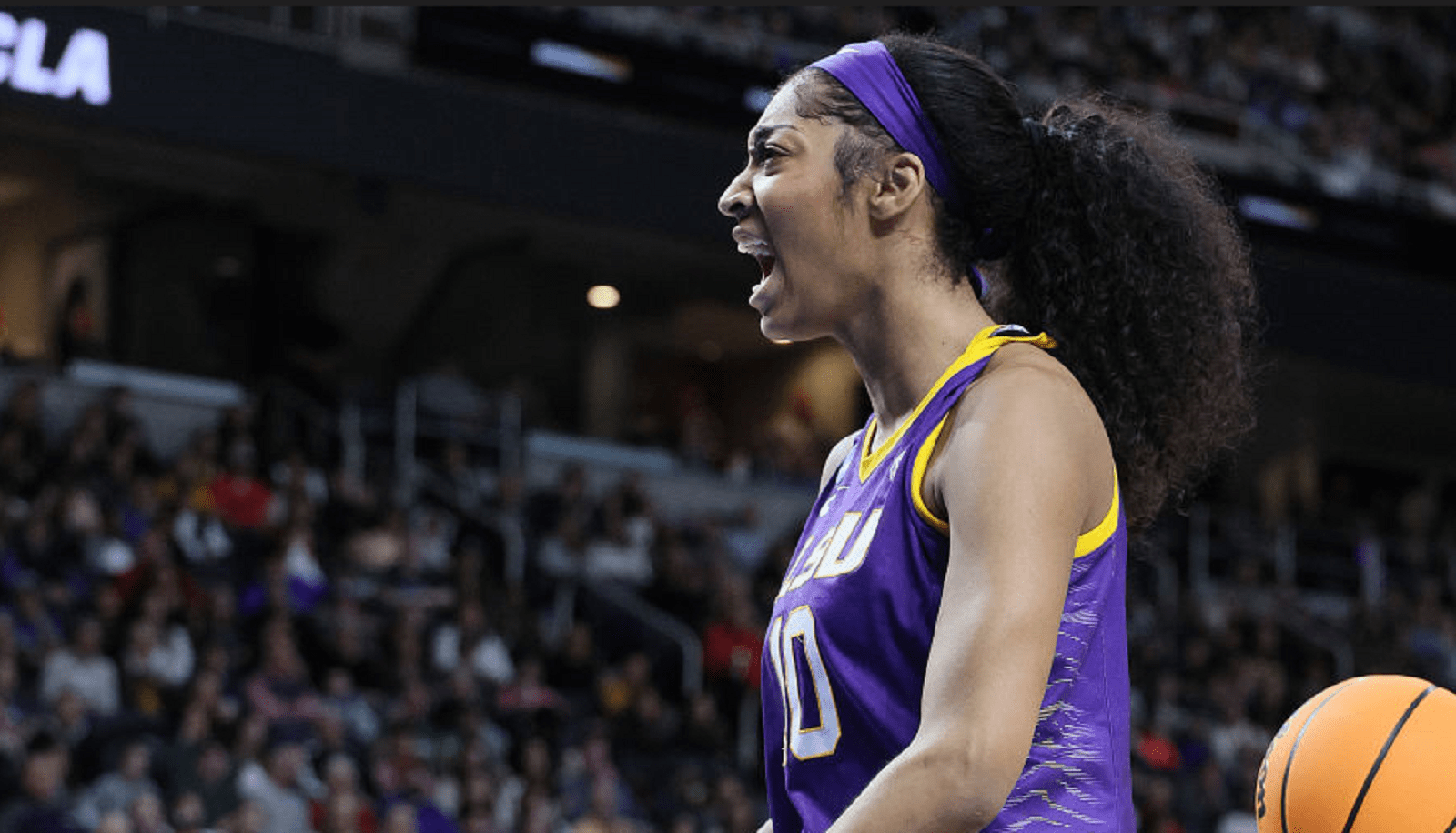 Angel Reese Curses Out UCLA Bench, Doesn't Get A Tech, And UCLA's Coach ...