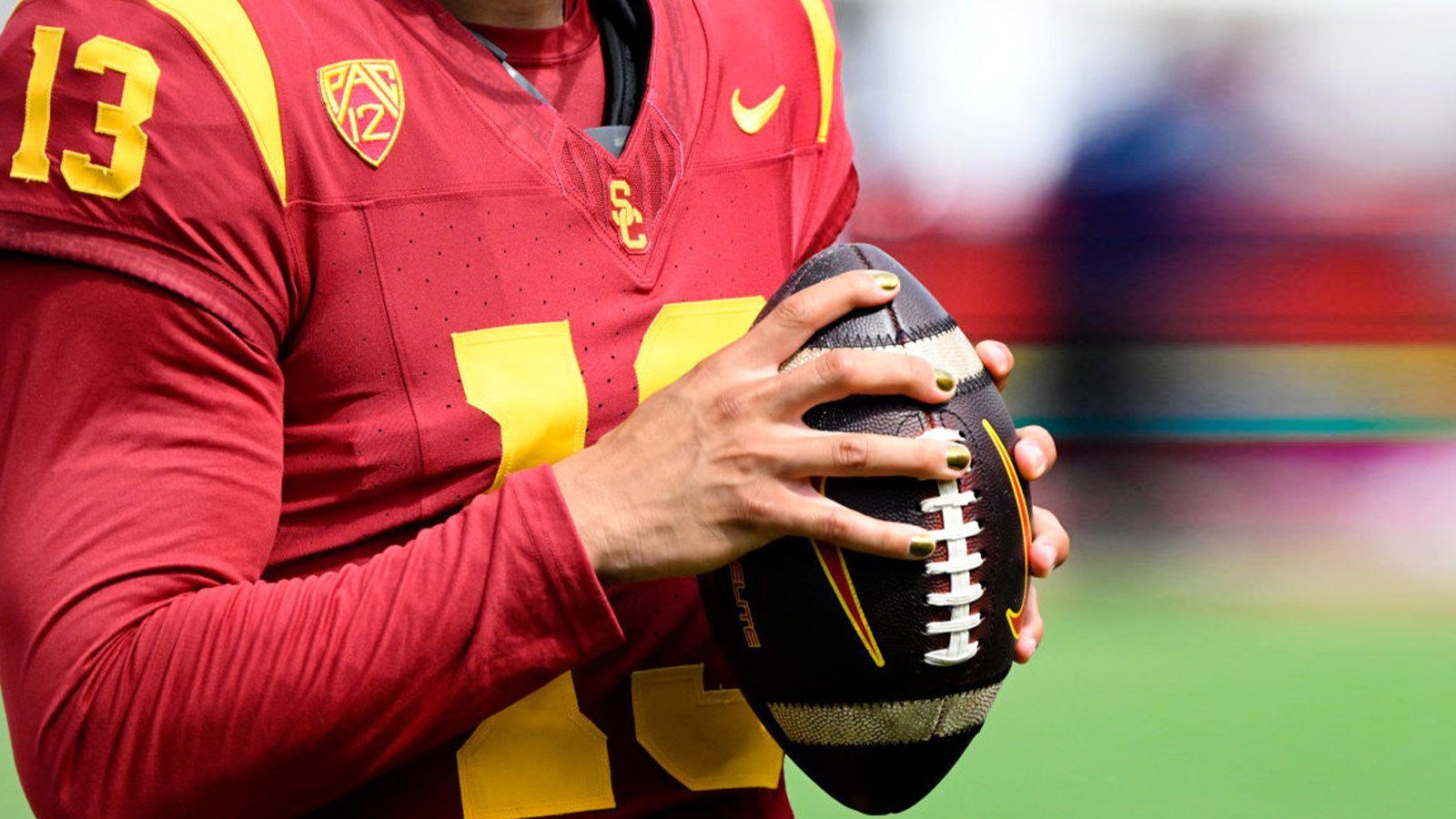 Zion Williamson Is In Shape And Looks Like Thanos In Recent Pics - BroBible