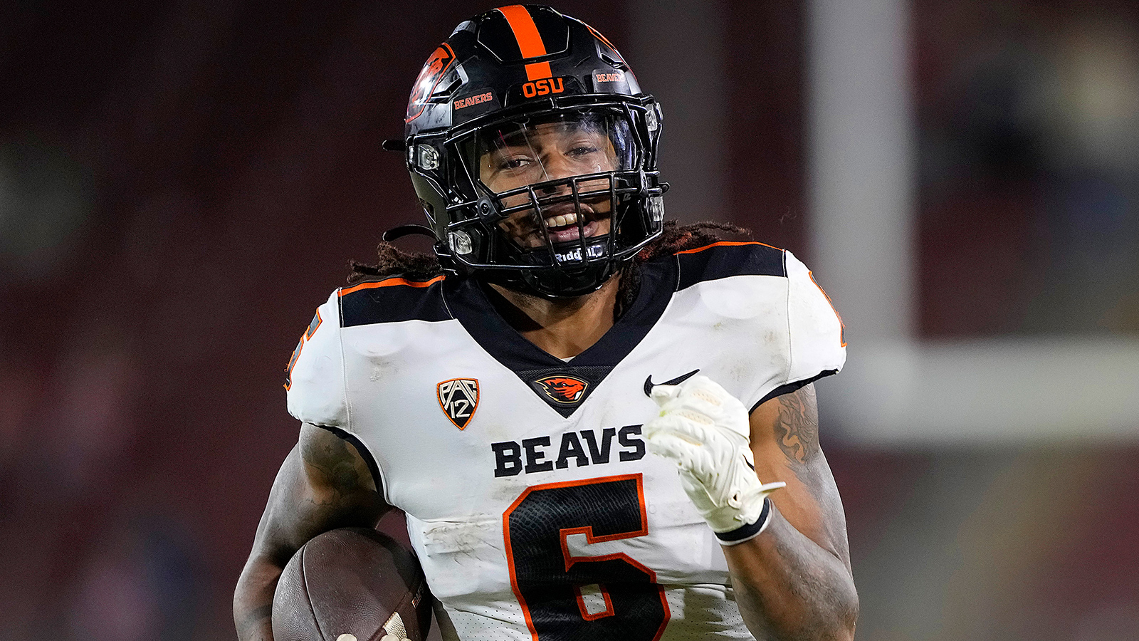 Oregon State RB Claims NIL Collective Didn't Pay Him Enough