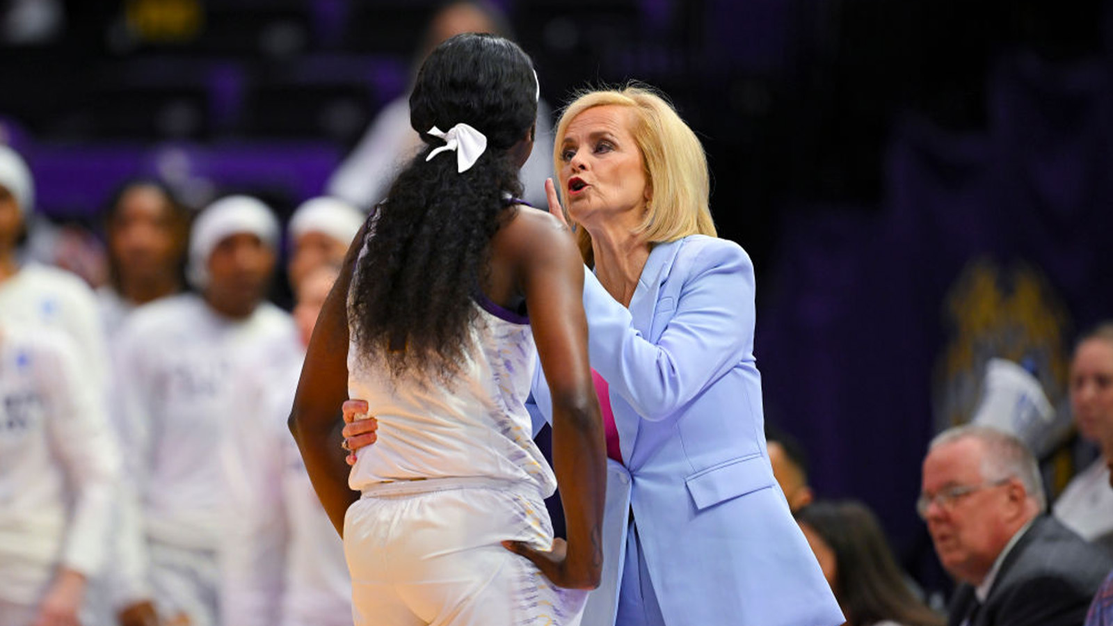 LSU Star's Mom Condemns The Haters Who Judge Kim Mulkey