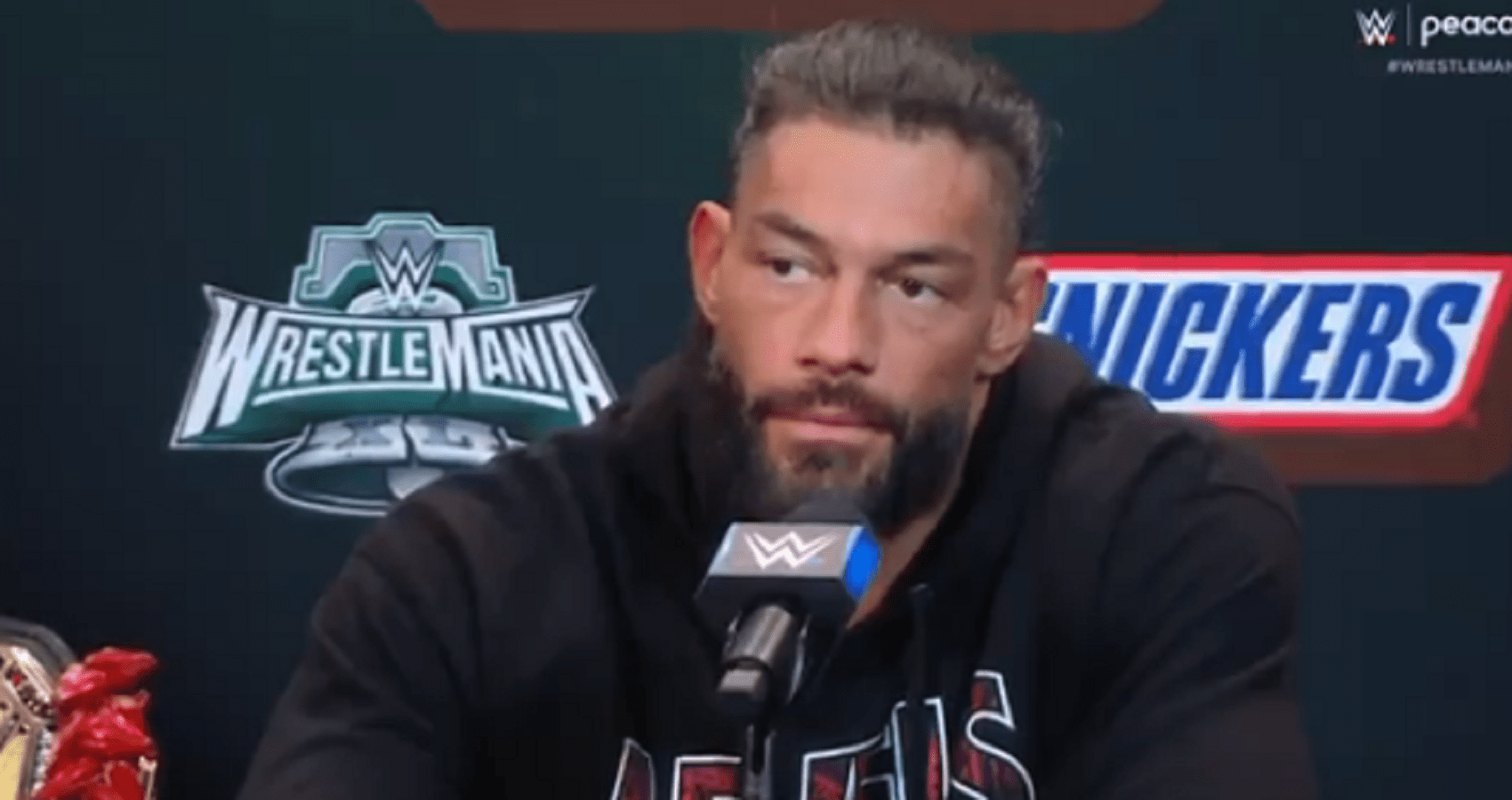 WWE's Roman Reigns Awkwardly Kicks Out Reporter From WrestleMania Press ...