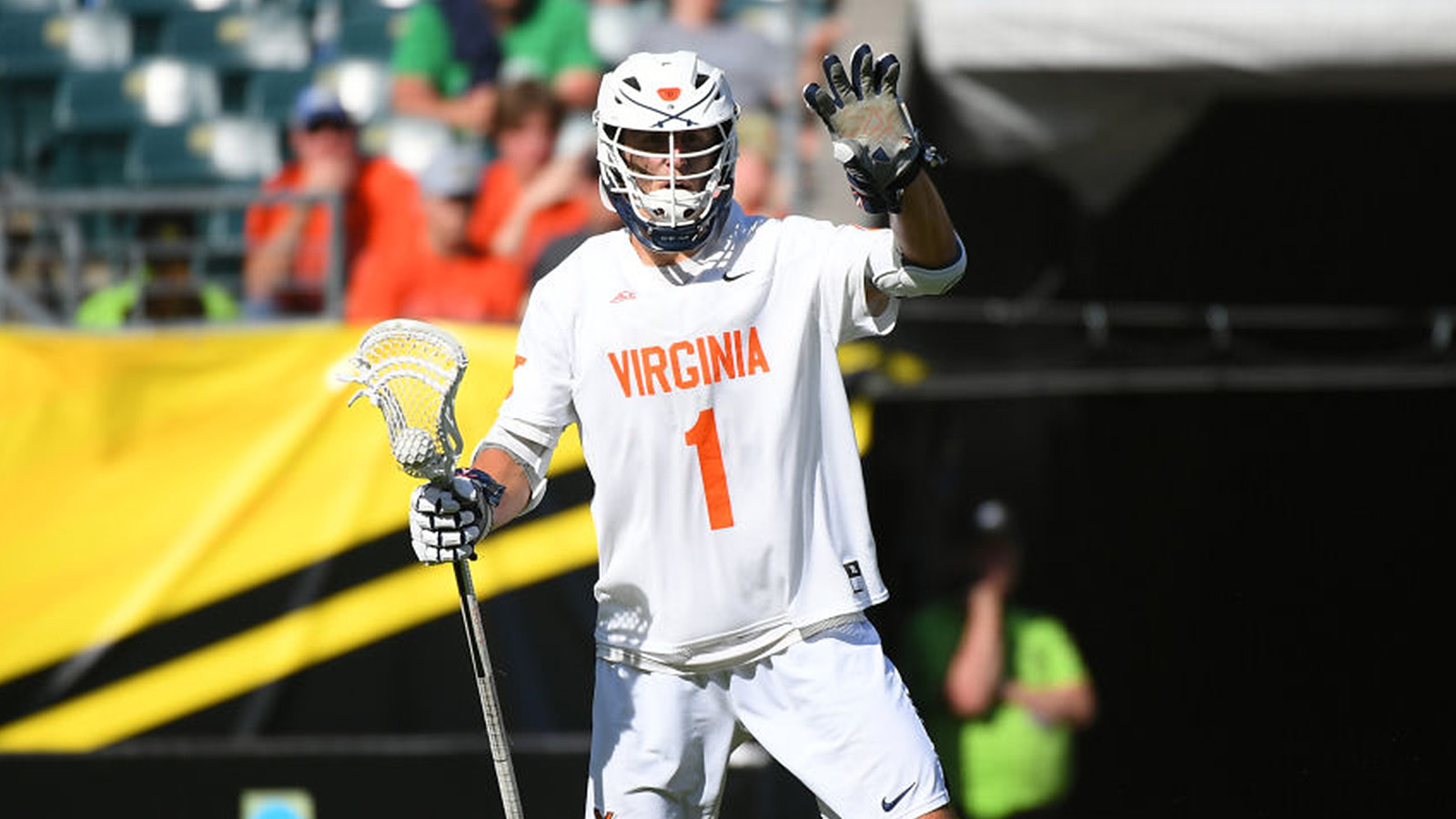 College Lax Star Ignites Debate By Waving Goodbye In 3rd Quarter
