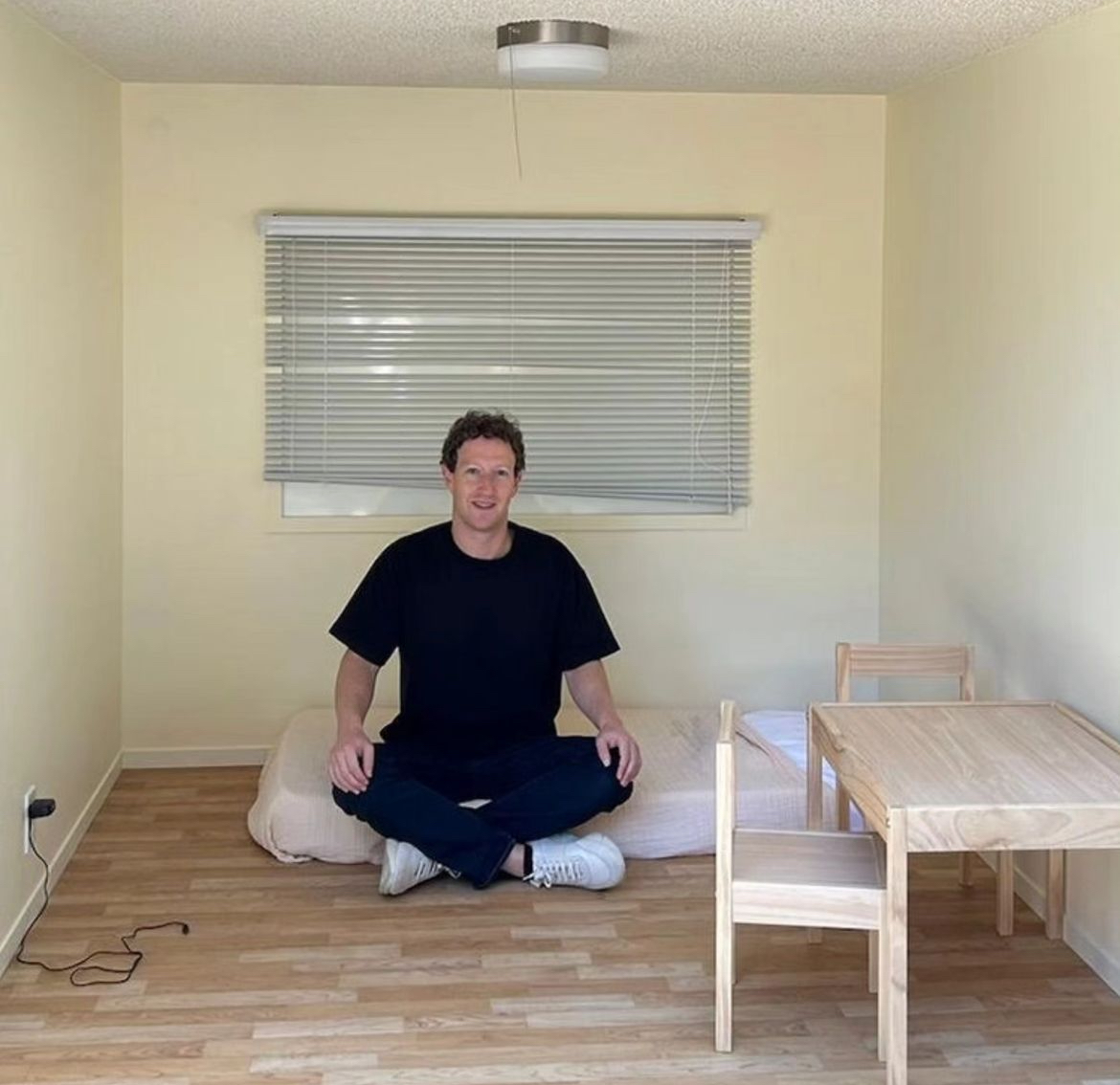 Mark Zuckerberg Celebrated 40th Birthday With Nostalgia Overload