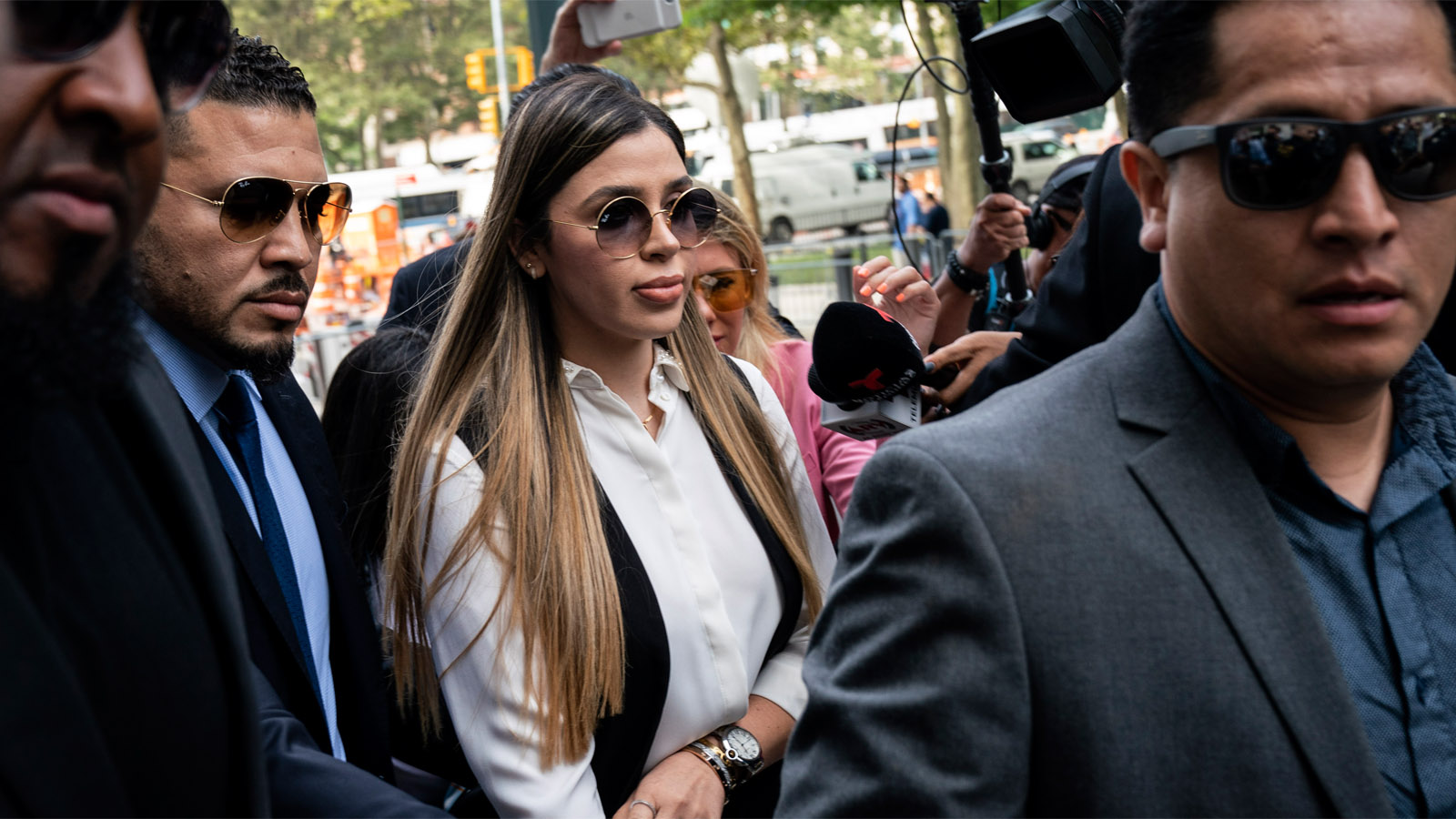 El Chapo's Wife Returns To Work As A Model After Prison Release