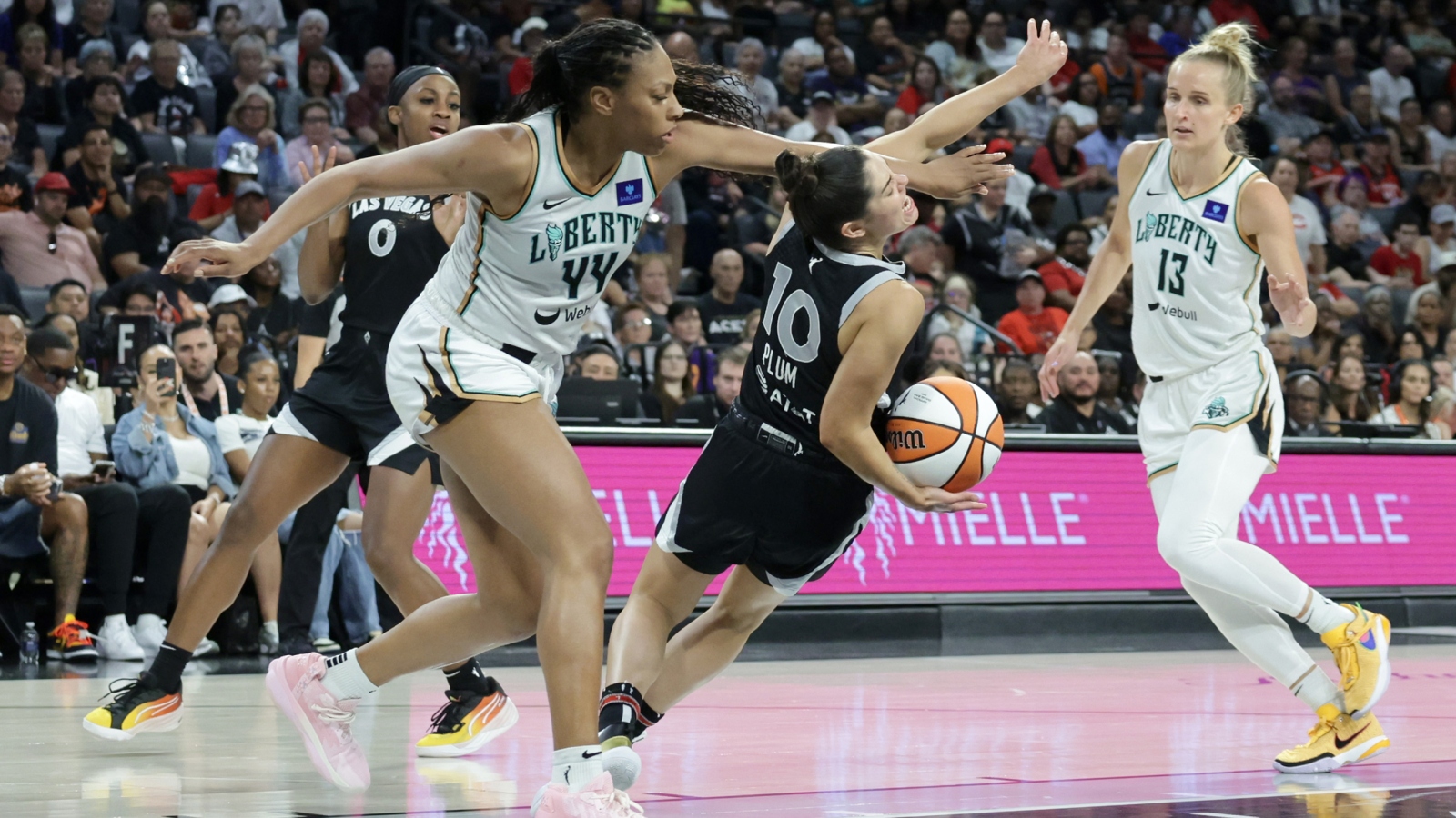 WNBA Refs Under Fire For Missed Foul On Kelsey Plum