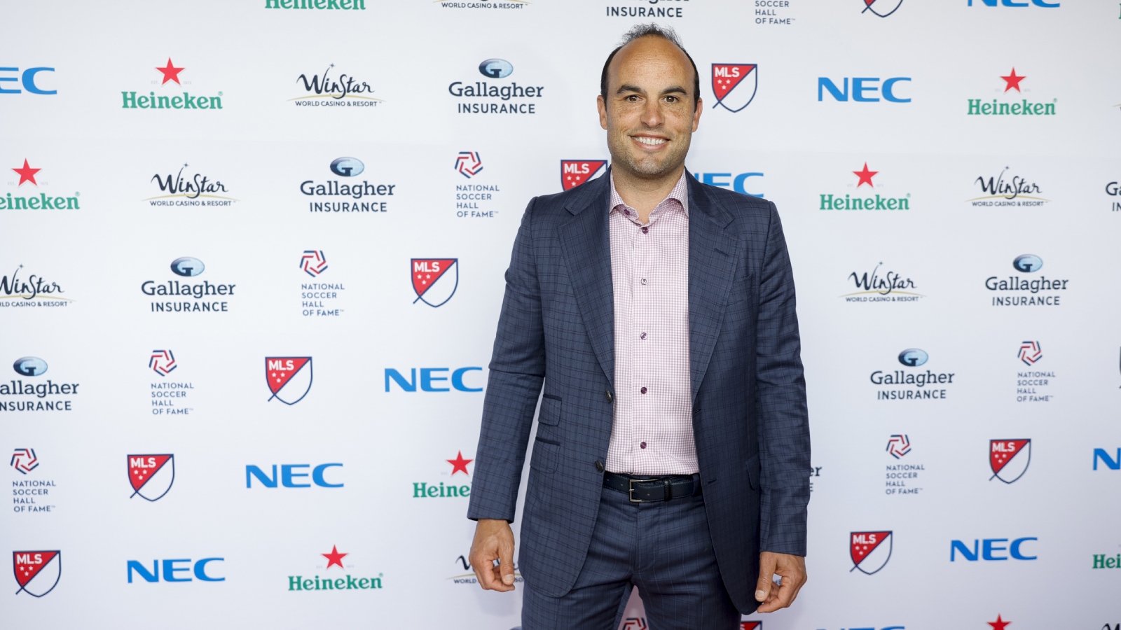 Landon Donovan's Haircut Goes Viral During Euro 2024