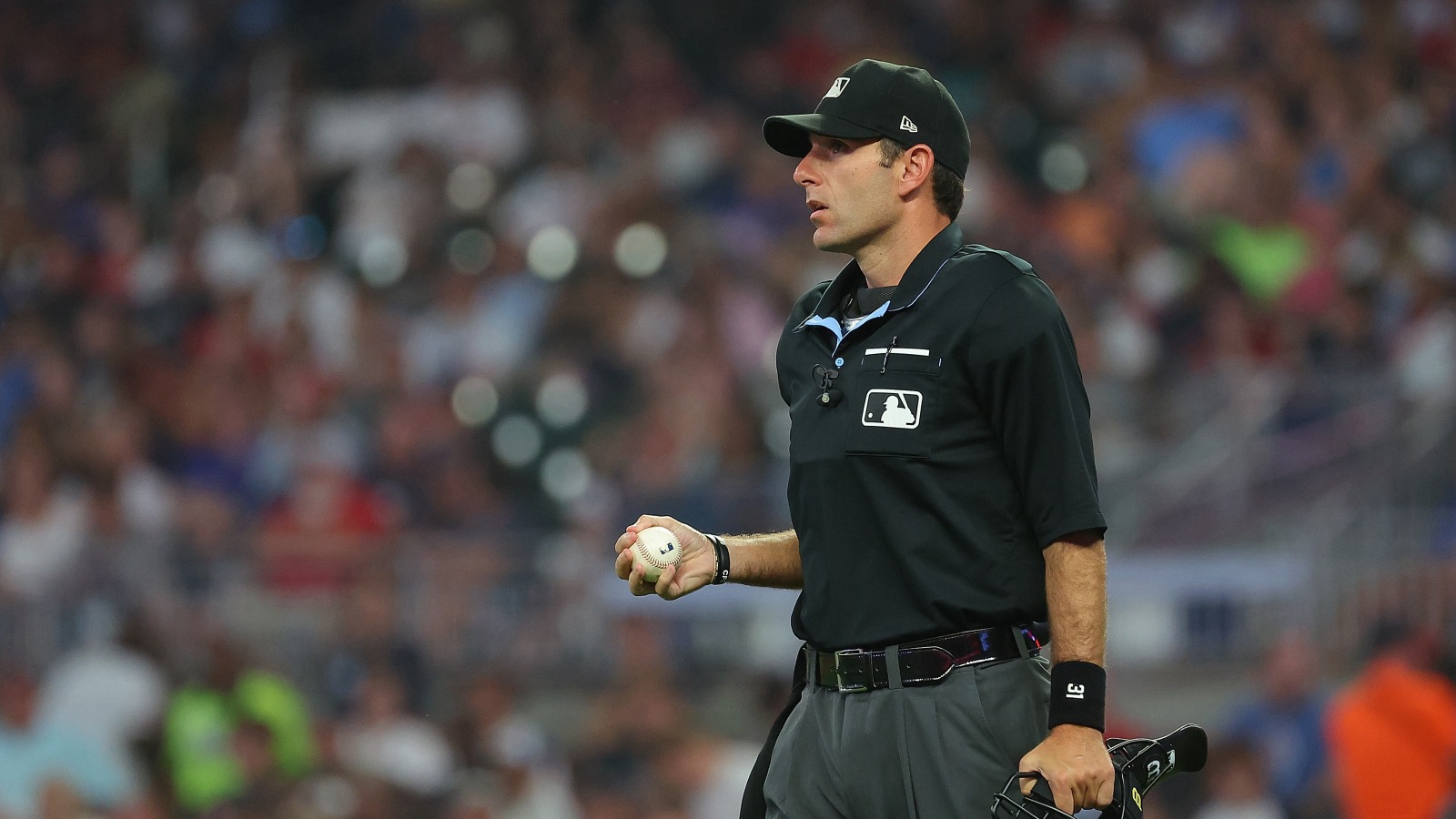 MLB Ump Pat Hoberg Suspended For Gambling, Denies