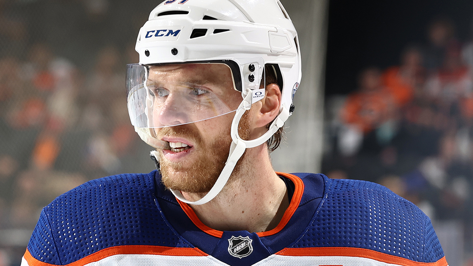 WATCH: Connor McDavid Harassed By Fans While Buying Beer