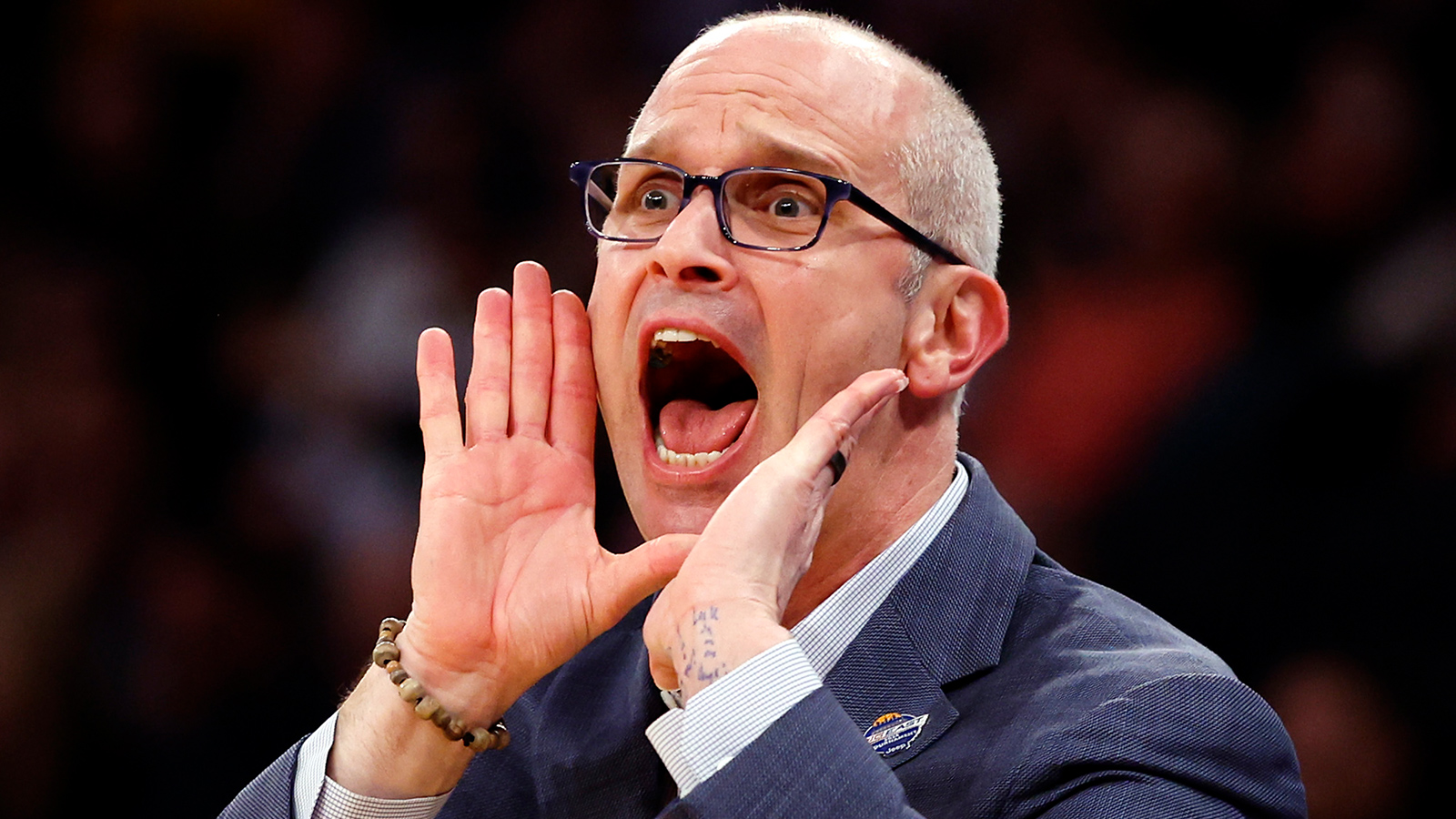 Geno Auriemma Explains Why Lakers Make Sense For Dan Hurley