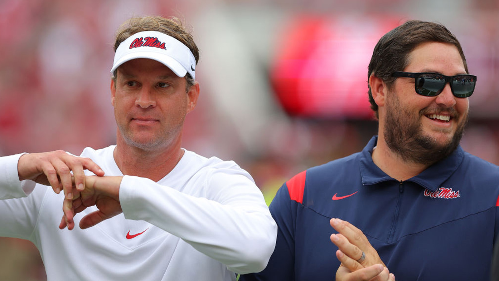 Lane Kiffin Takes Random Shot At Major Rival Coach For Being Fat