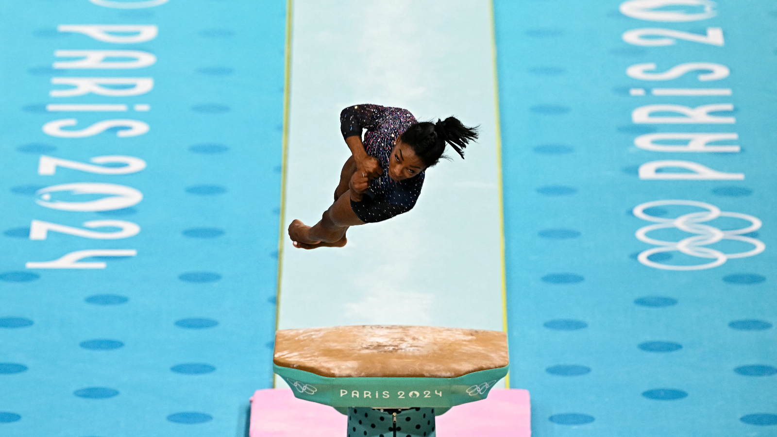 Simone Biles Sends A Message With Incredible Training Routine