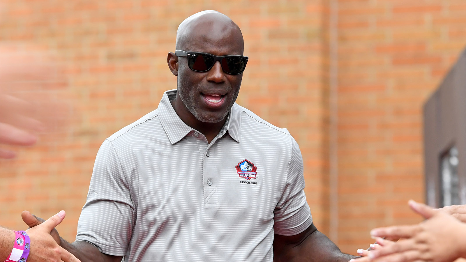 Terrell Davis, Wife Talk To 'Good Morning America' About United
