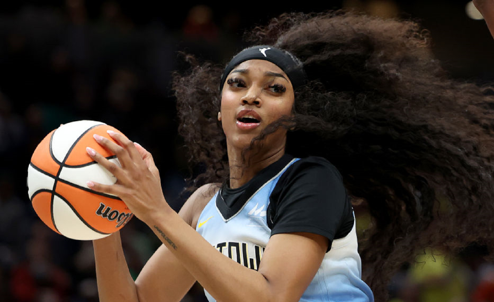 Angel Reese Stats Prove She's The Best Rebounder In WNBA Even After You ...