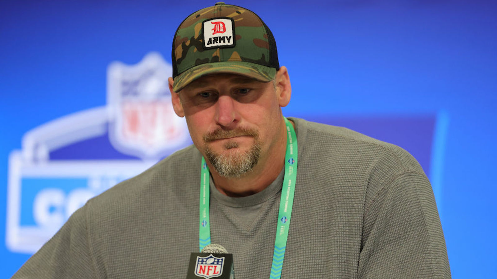 Dan Campbell Gives Press Conference Behind Giant Podium