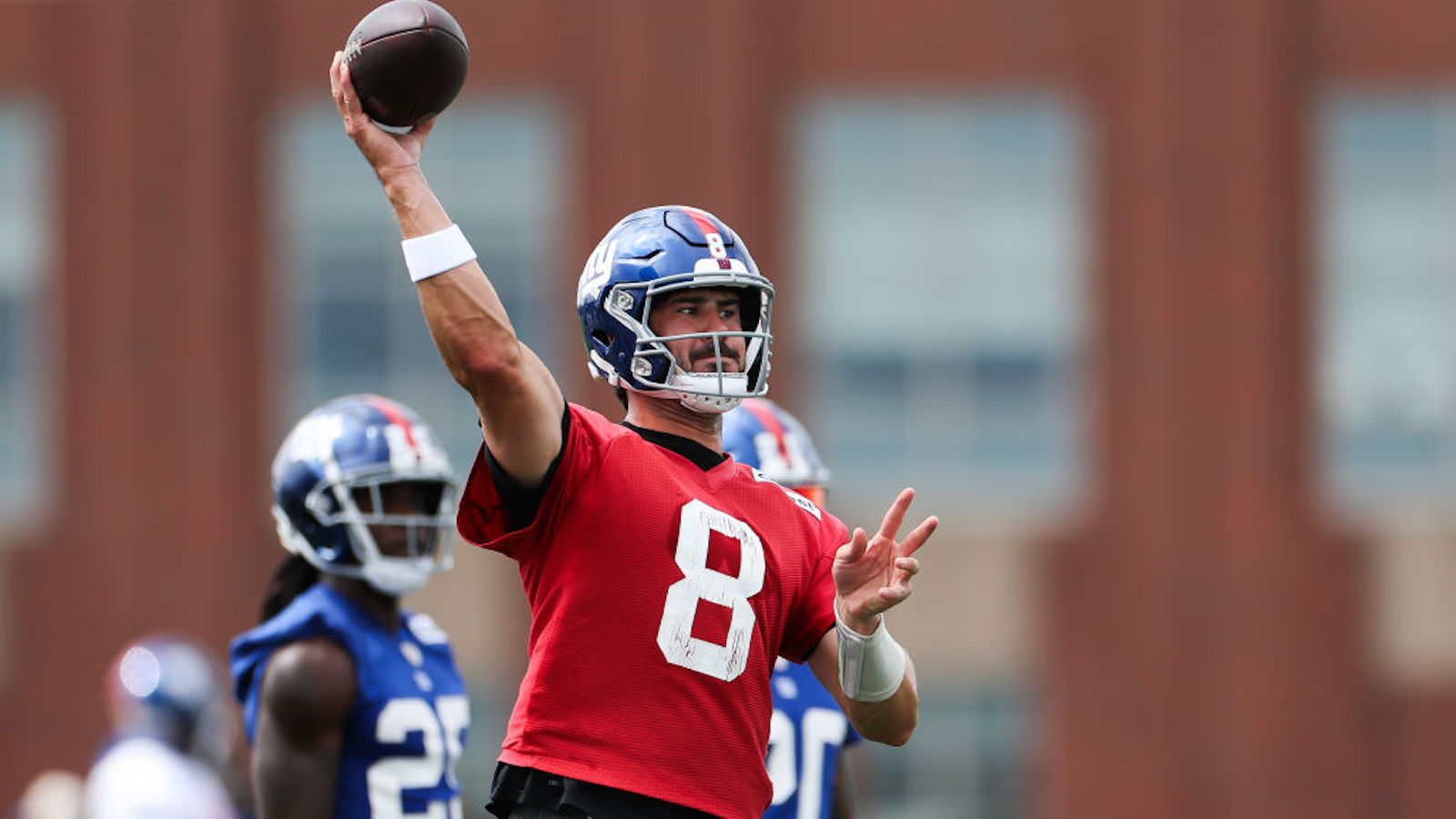 Video Of Daniel Jones Air-Mailing A Screen Pass Goes Viral