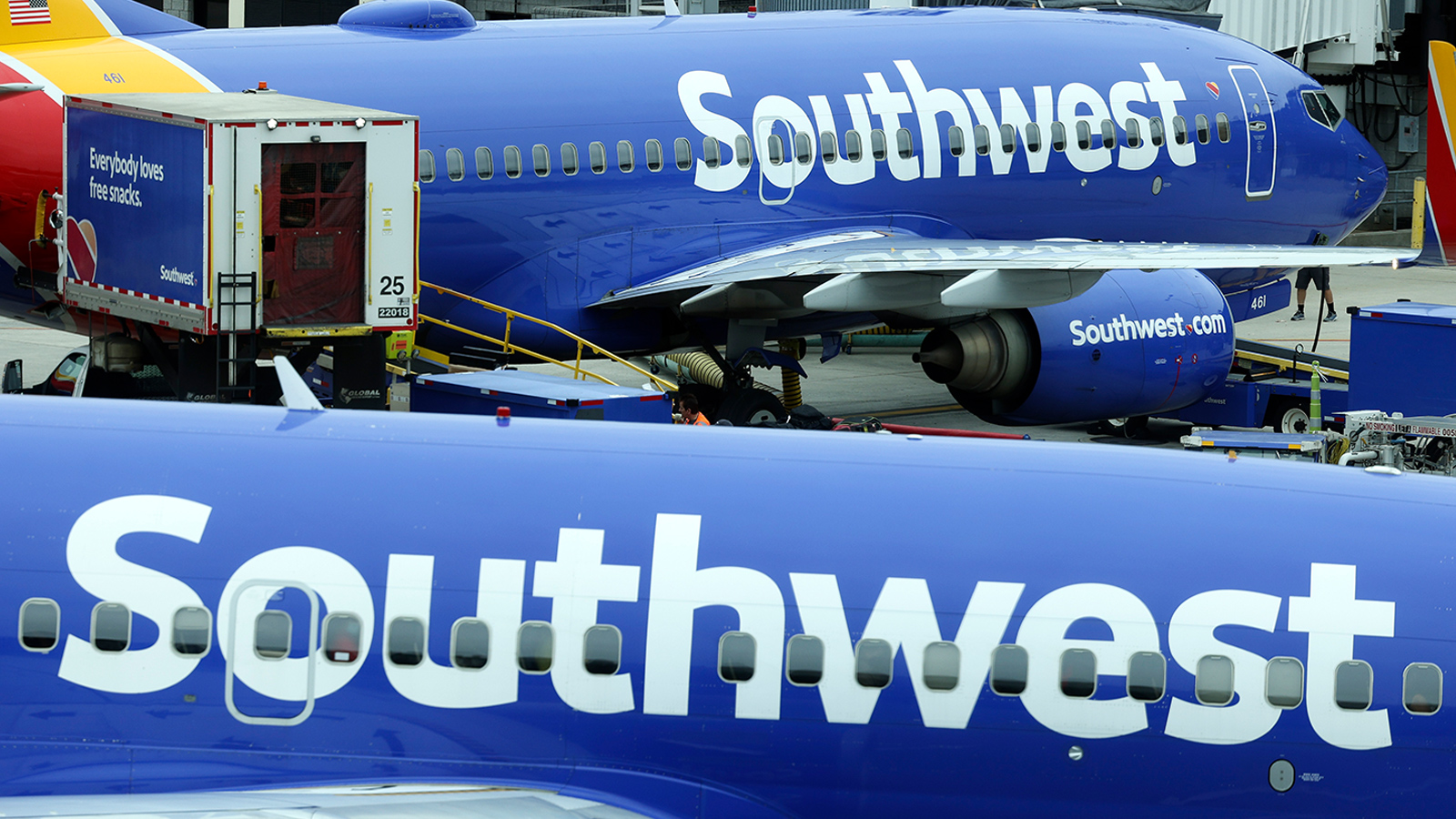 Exploding Soda Cans Are Injuring Southwest Flight Attendants