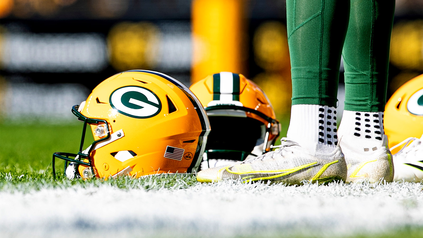 Fans React To The Bold New Packers' Alternate White Helmets