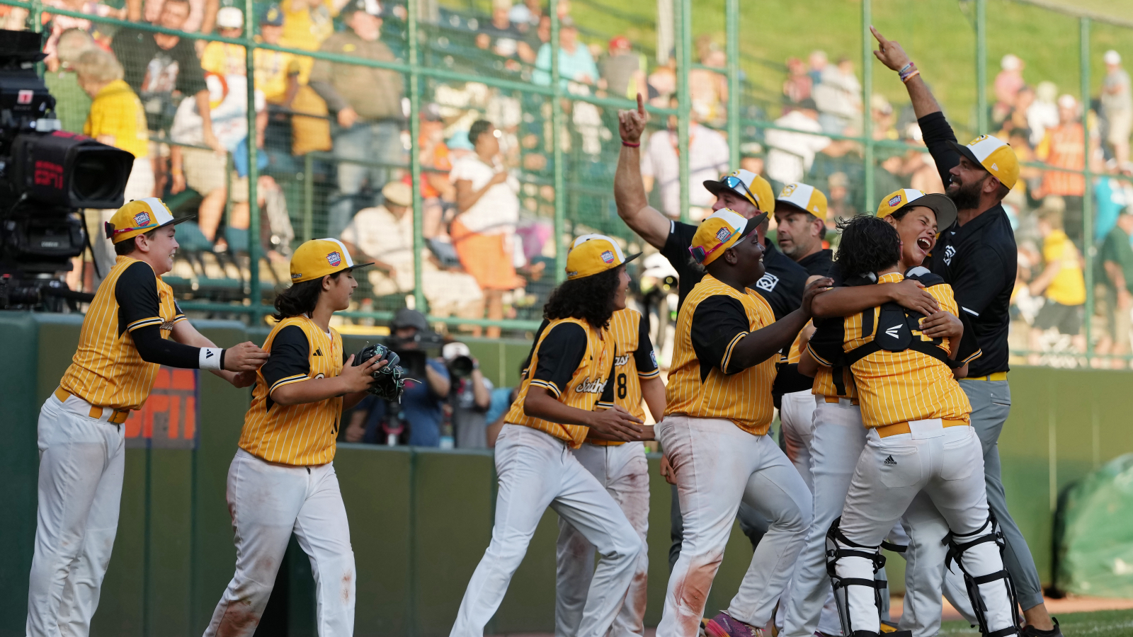 Florida Lauded For Sportsmanship After Winning LLWS On Error