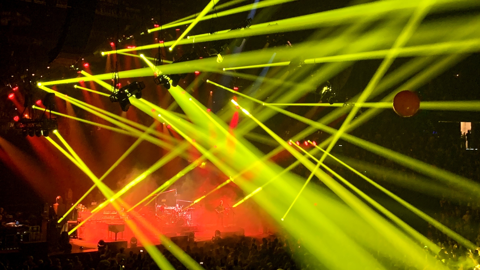 4K Footage Of 'Secret Set' From Phish's Mondegreen Festival