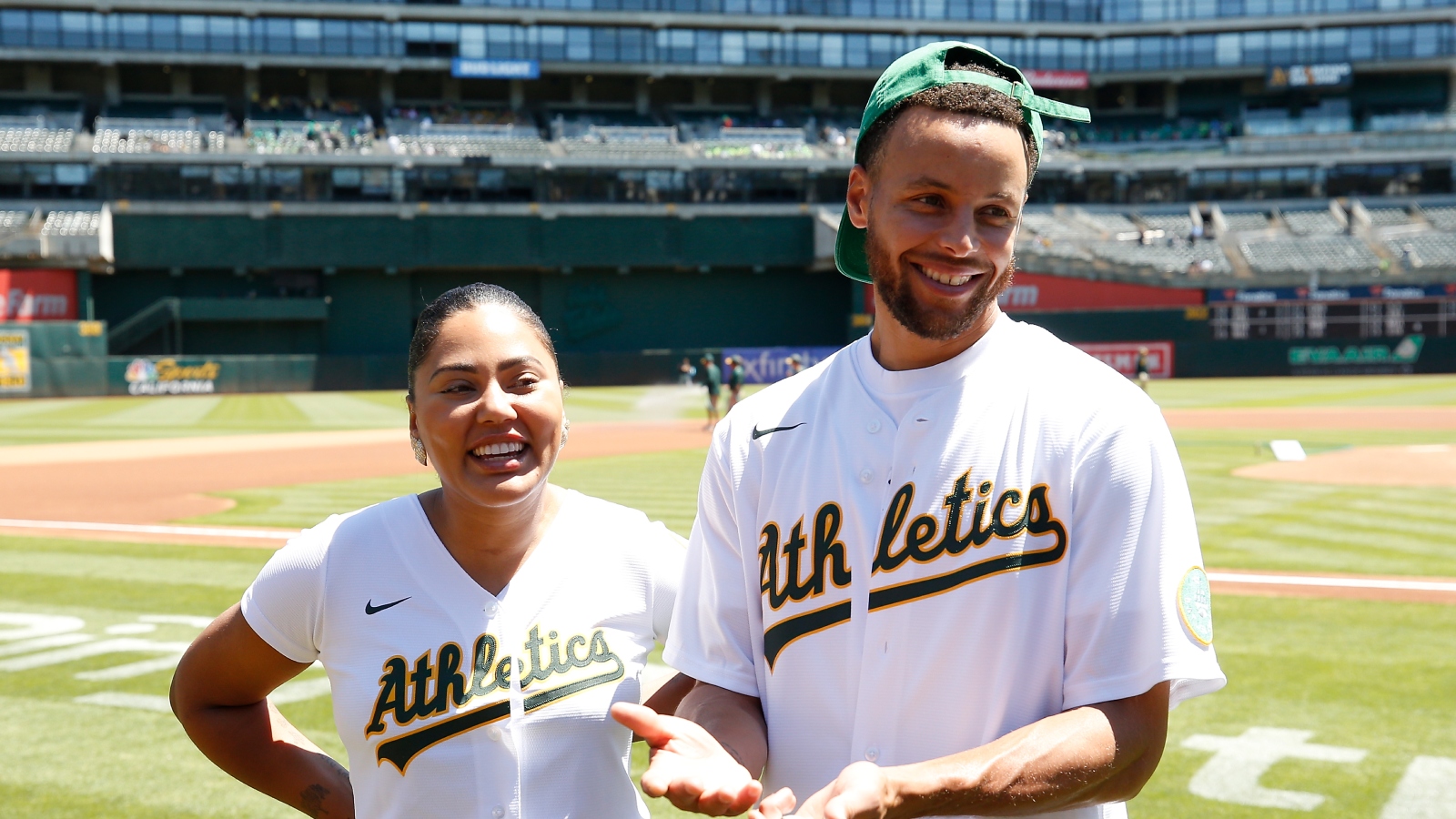 Steph Curry's 1-Year Extension Worth More Than Entire A's Payroll