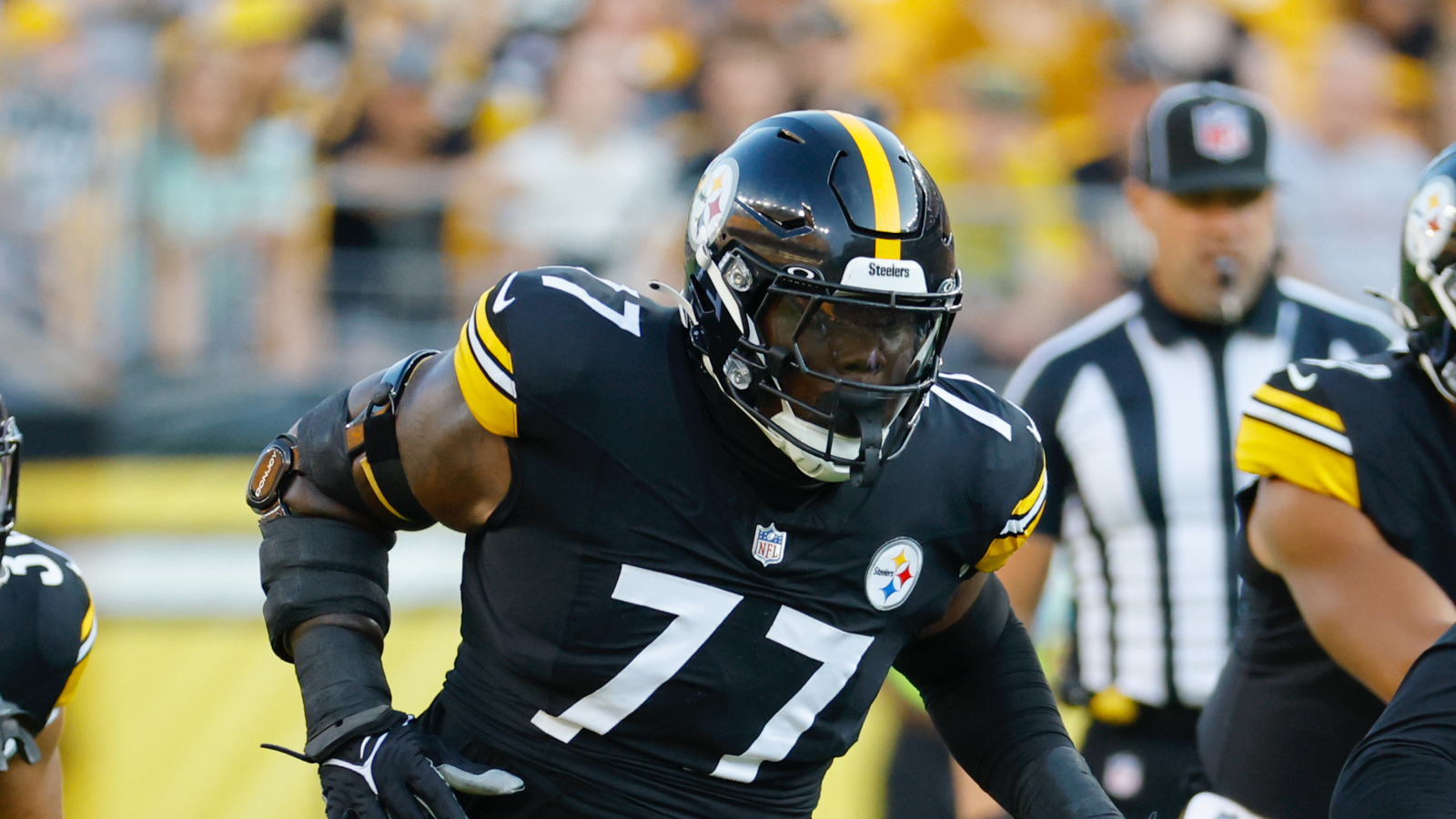 Steelers OL Broderick Jones Argues With Fans On Twitter