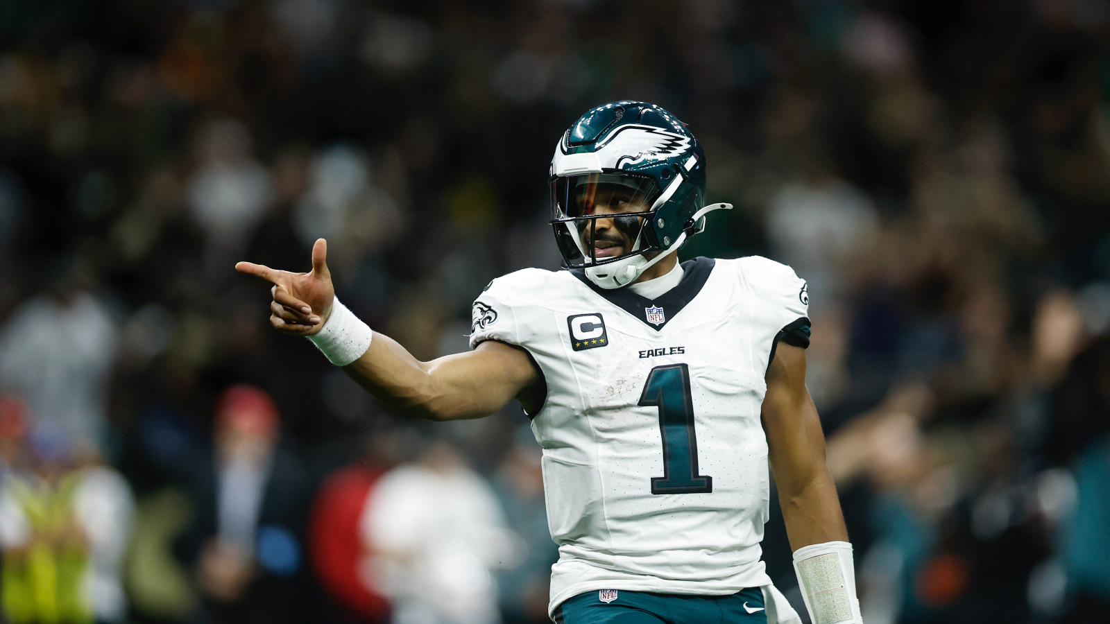 Quick Thinking By Jalen Hurts Led To Crucial Eagles Play