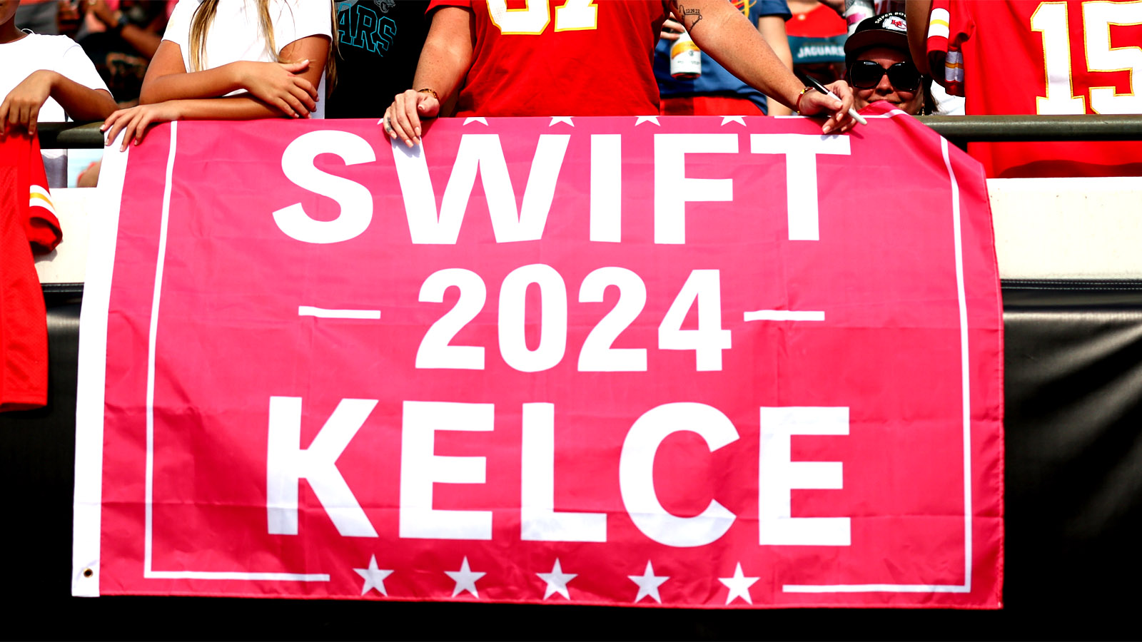 Chiefs President Shares How They Deal With Taylor Swift Games