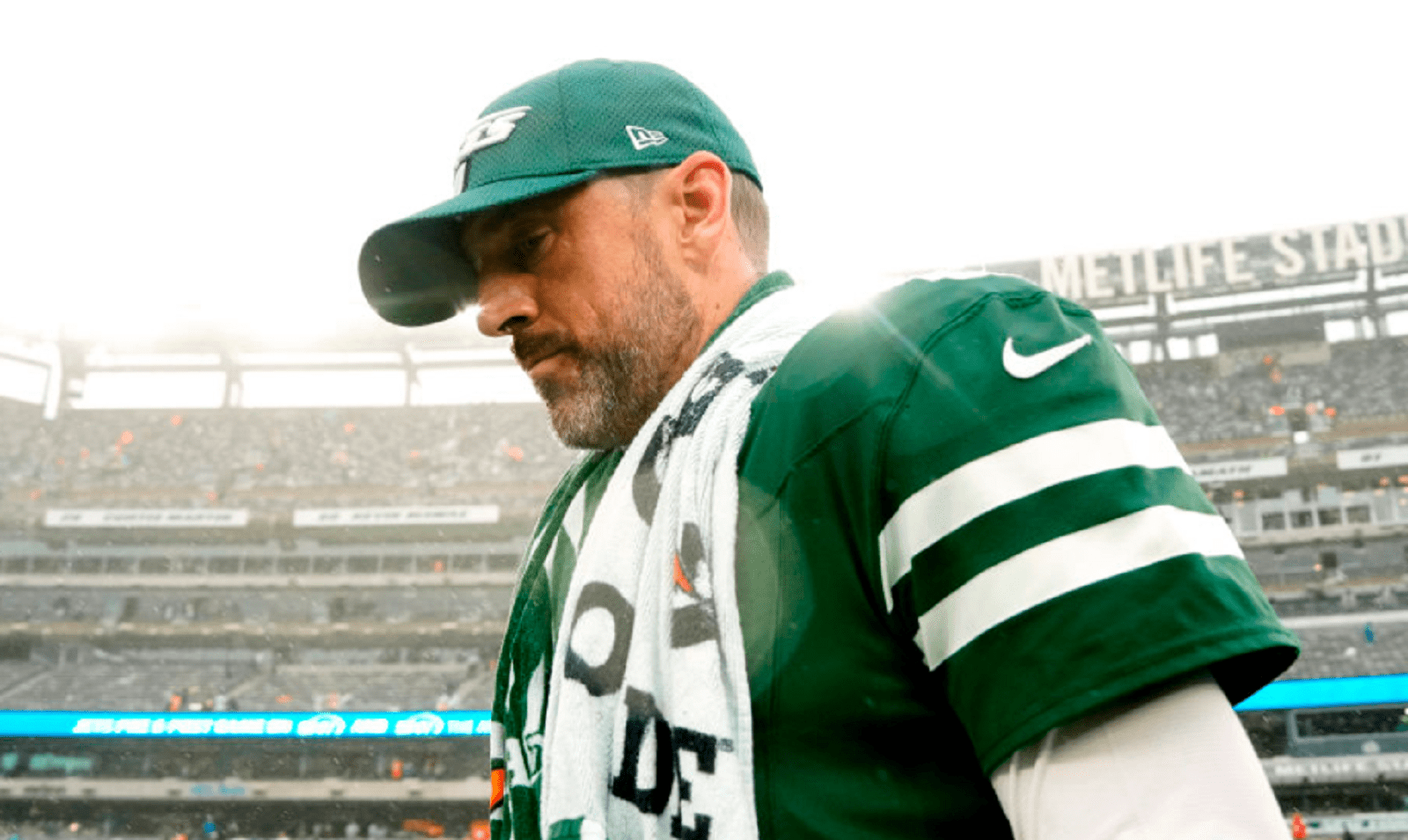 Sad Aaron Rodgers Goes Viral After He Has Longtime Streak Broken In ...