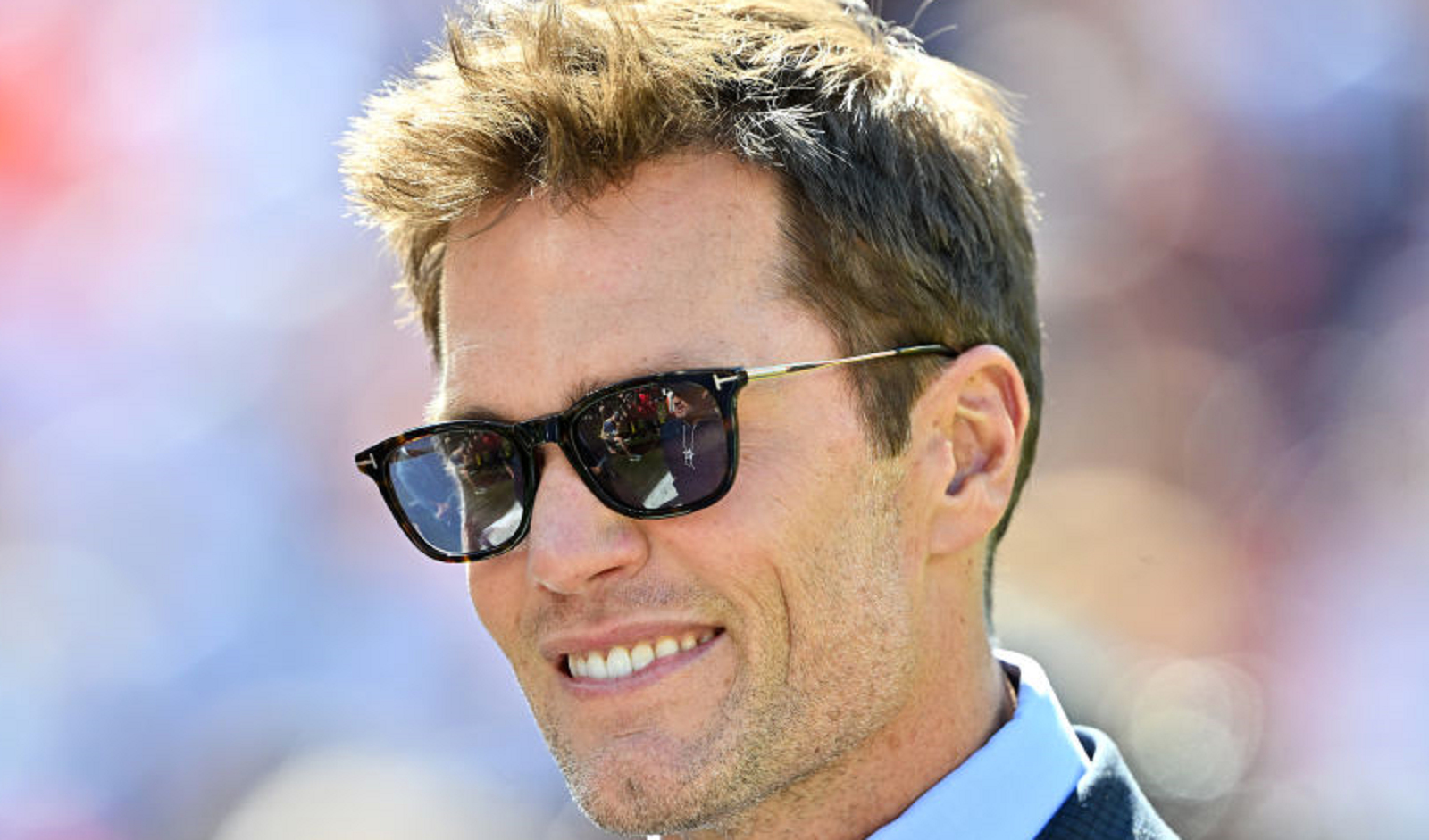 'Tom Brady Sounds Nervous' Fans React To Brady's NFL Broadcast Debut ...