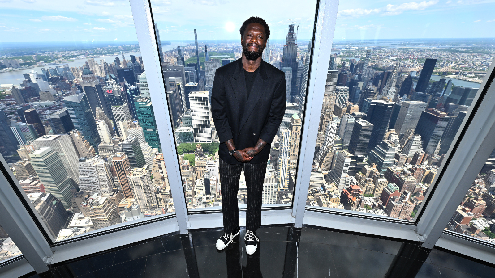 Julius Randle's Wife Throws Shade At New York City After Trade