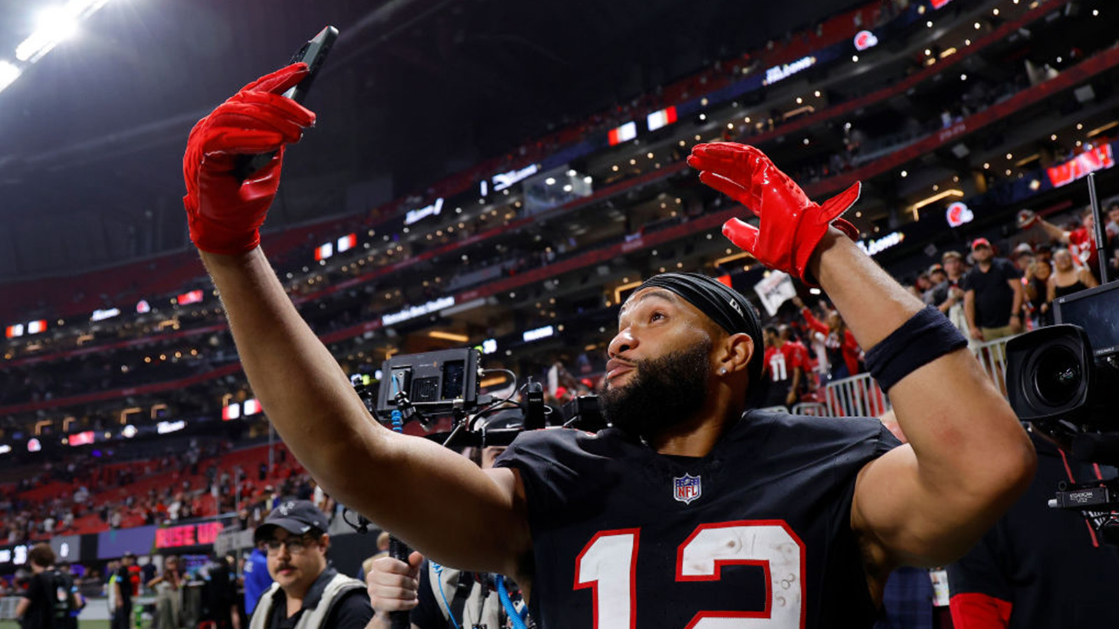 NFL Celebrates Falcons Win With Video Of Fans Throwing Hands