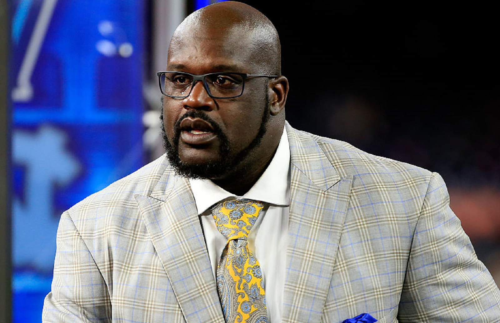 Shaq Awkwardly Comments On Angel Reese's Shorts