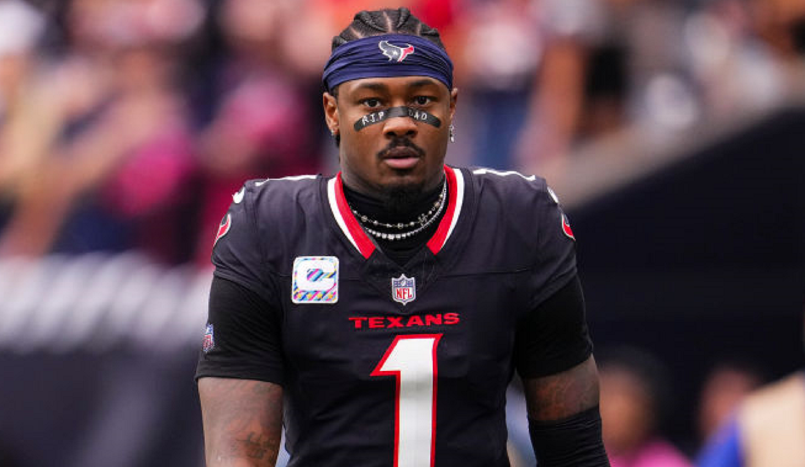 Stefon Diggs Giving Josh Allen The Side Eye After Awkward Handshake ...