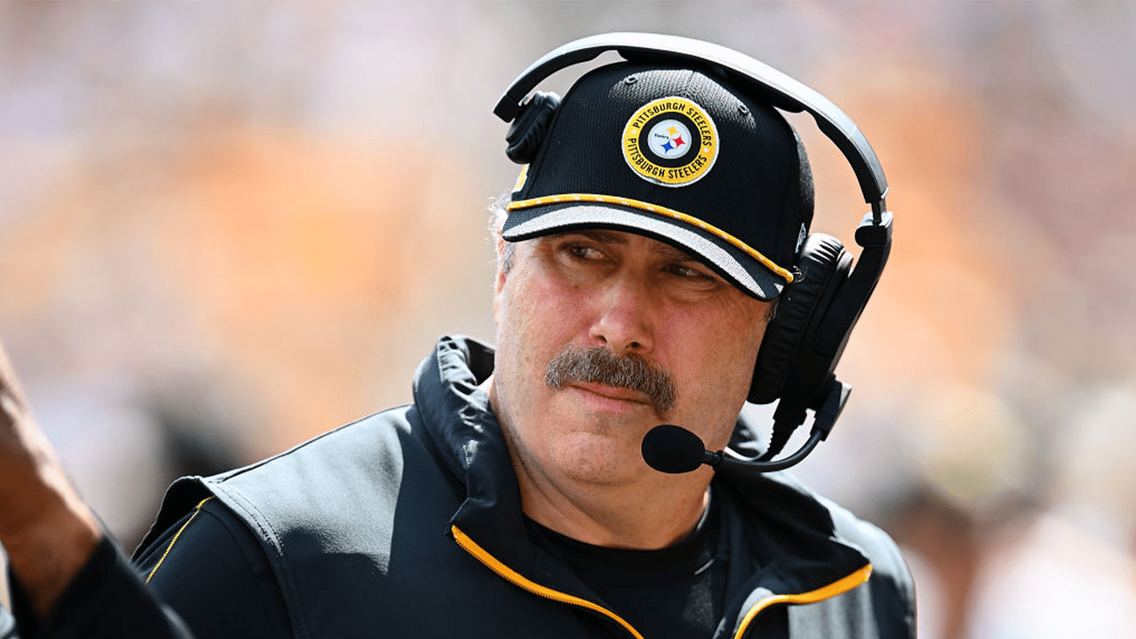 Russell Wilson's Mind-Boggling INT Inspires All-Time Reaction