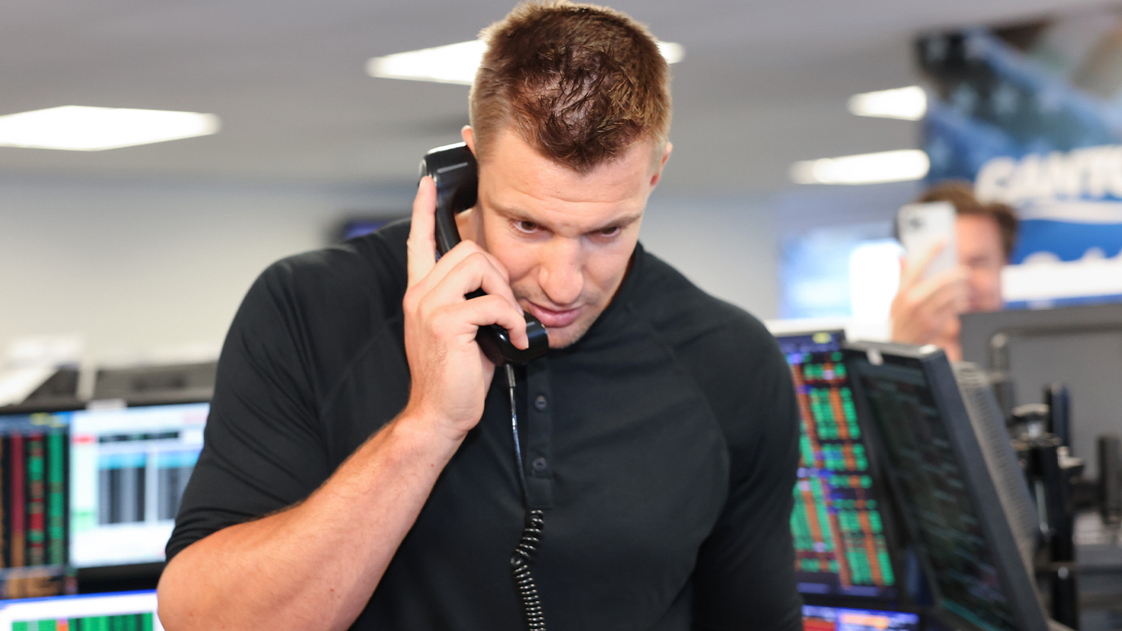 Rob Gronkowski Turned $69K Of Apple Stock Into A Fortune