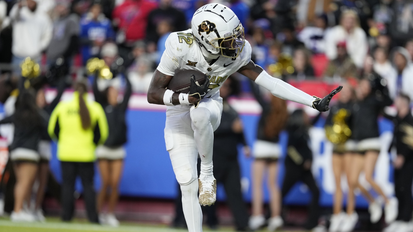 Travis Hunter Called His Shot On TD Reception Vs. Kansas