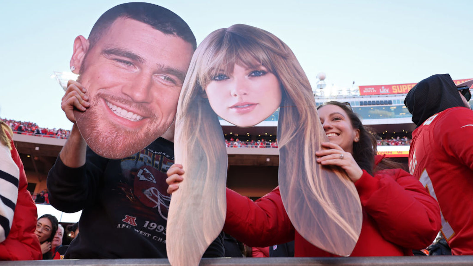 Travis Kelce Acknowledges The 'Tayvoodoo' (Taylor Swift Black Magic ...