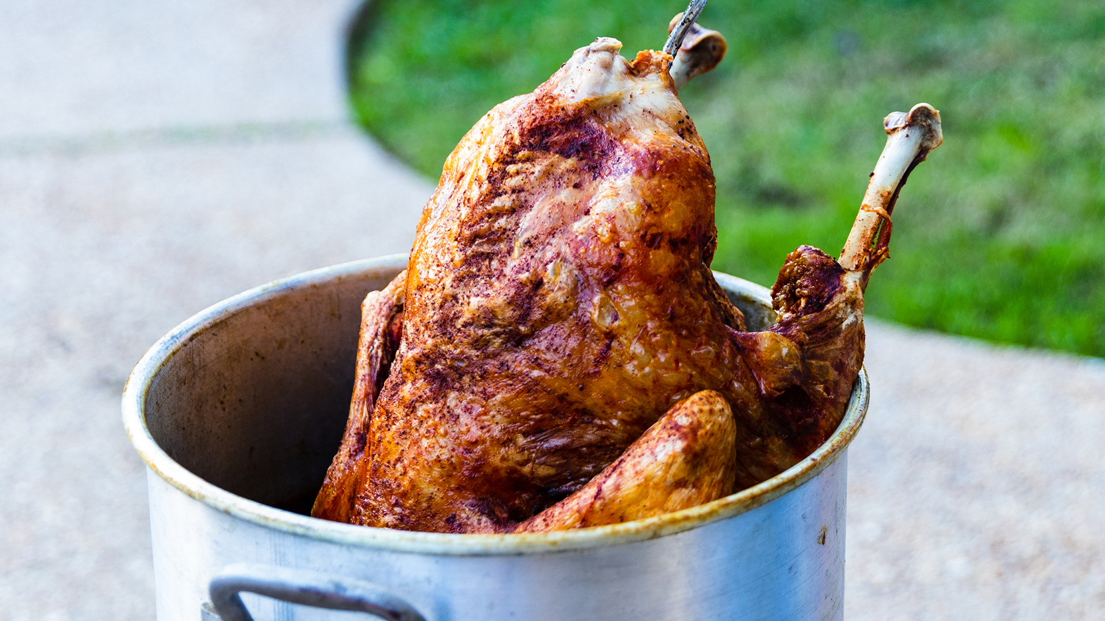 Fried Turkey Leads To $4M Connecticut Mansion Burning Down