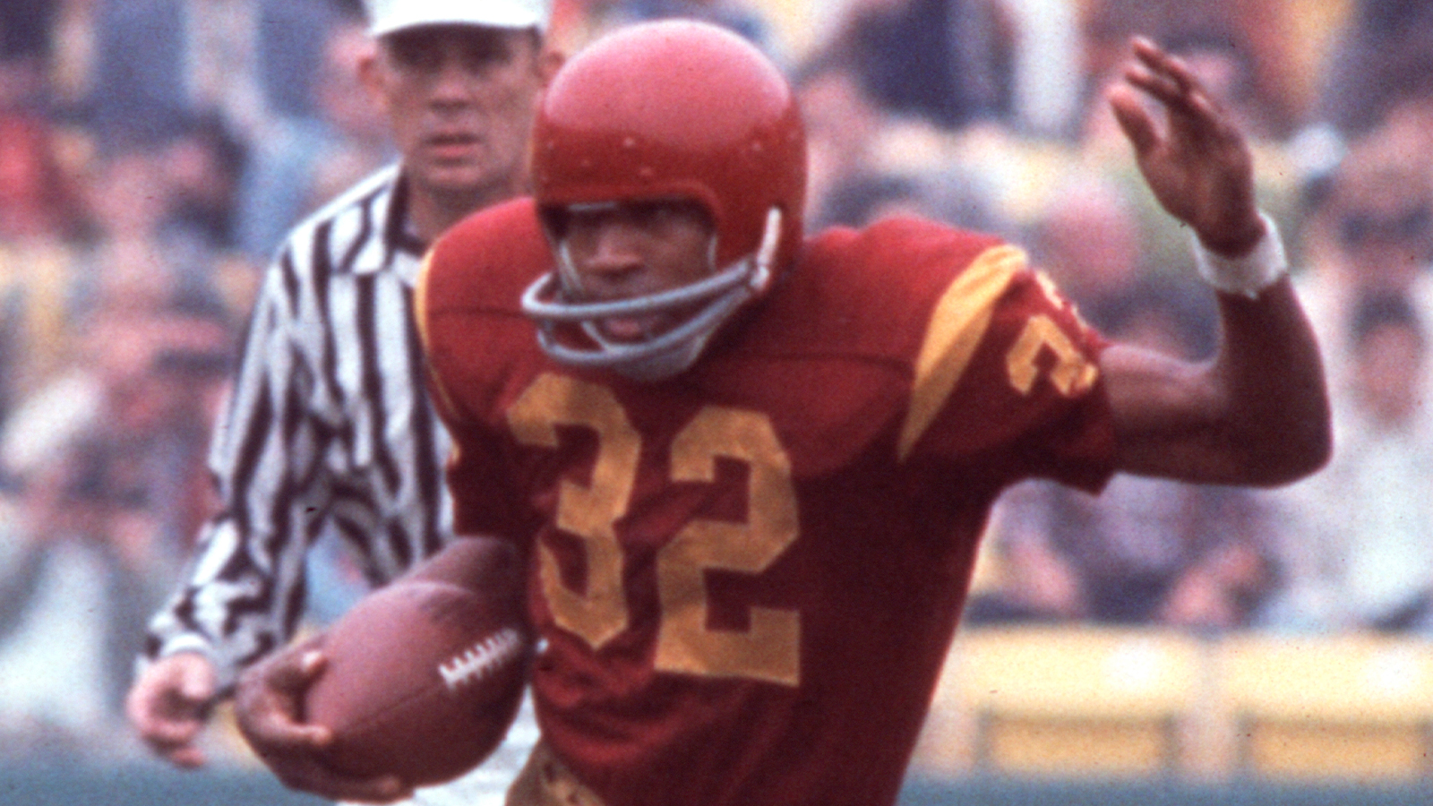 The 9 Biggest Snubs In Heisman Trophy History