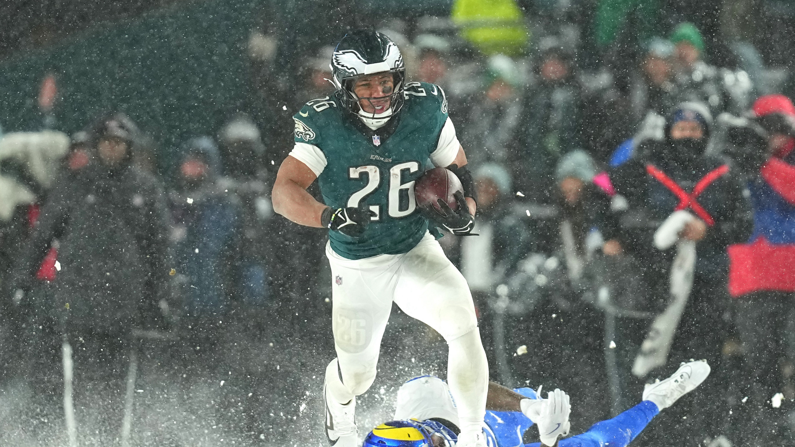 Saquon Barkley Tells Jalen Hurts 'I Got This' Before TD Run