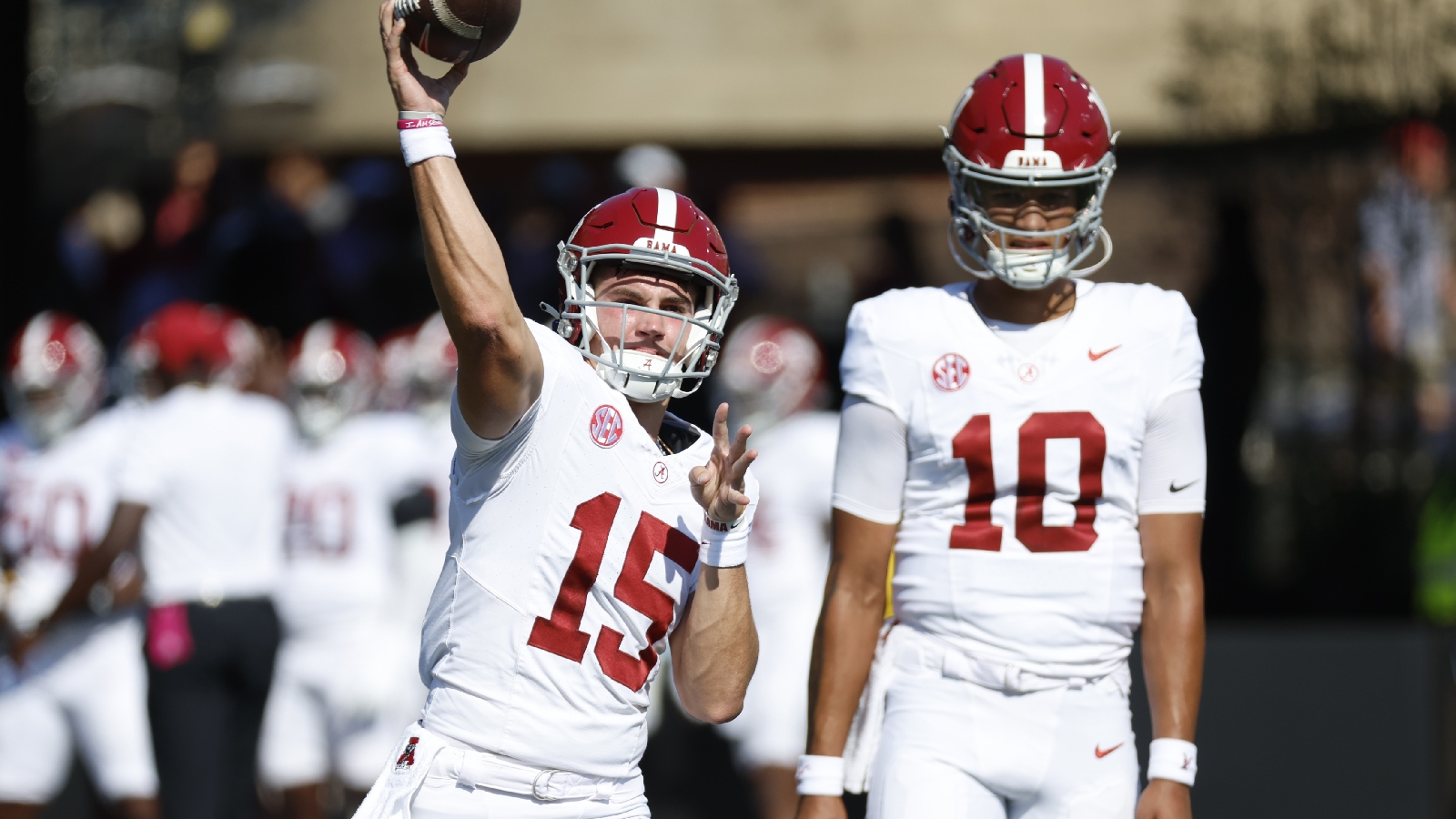 Alabama Football: Carson Beck Rumors Cast Doubt On QB Room