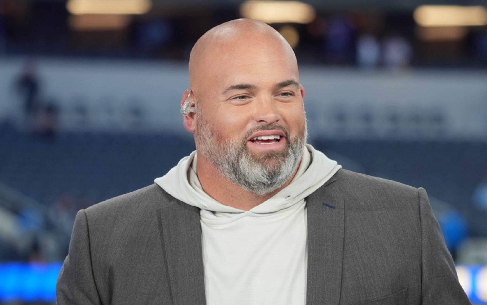 Andrew Whitworth Gives Us His Super Bowl Prediction